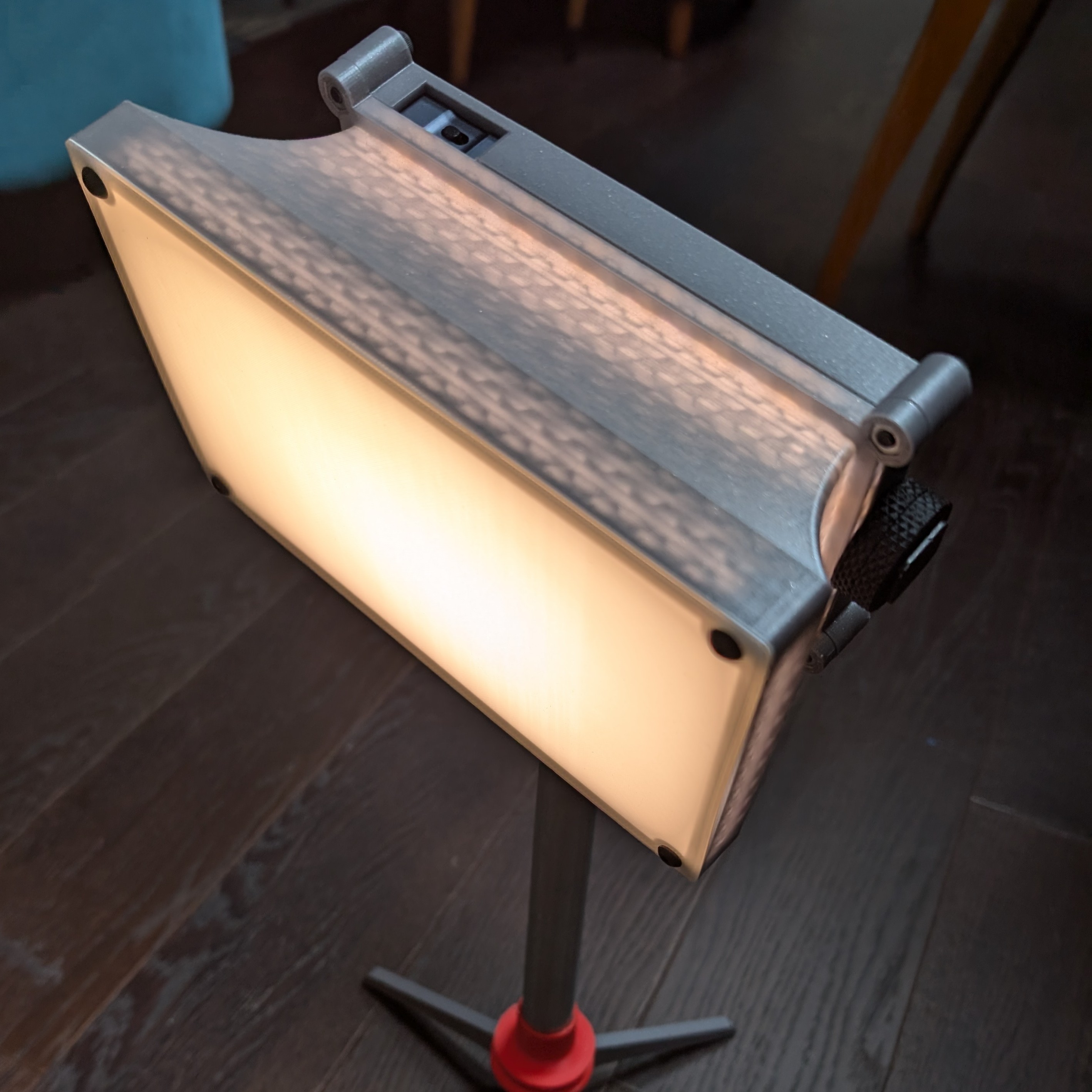 Diffuser for Video Light (Digipower VL-RGB) von o_and_d | Kostenloses ...