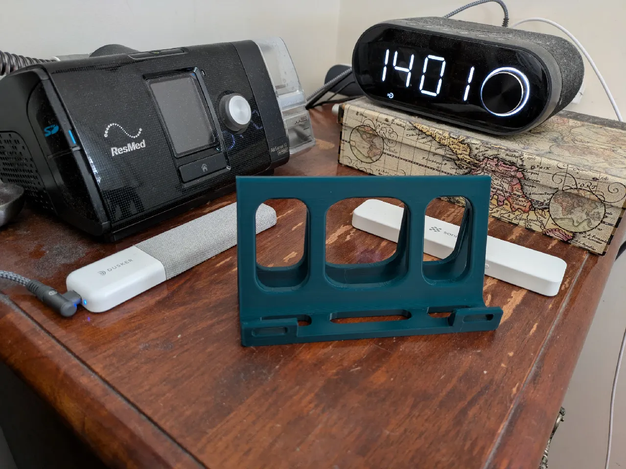 Landscape Bedside Phone Holder by Gricey | Download free STL model ...