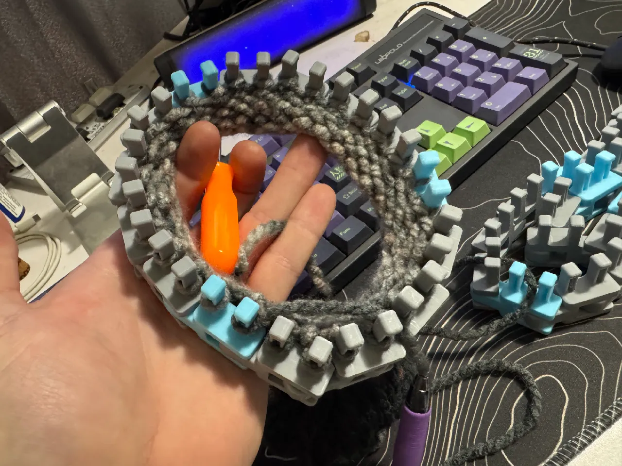 Knitting Loom: Snap-Fit with Row Counter by VladTheInhaler | Download ...