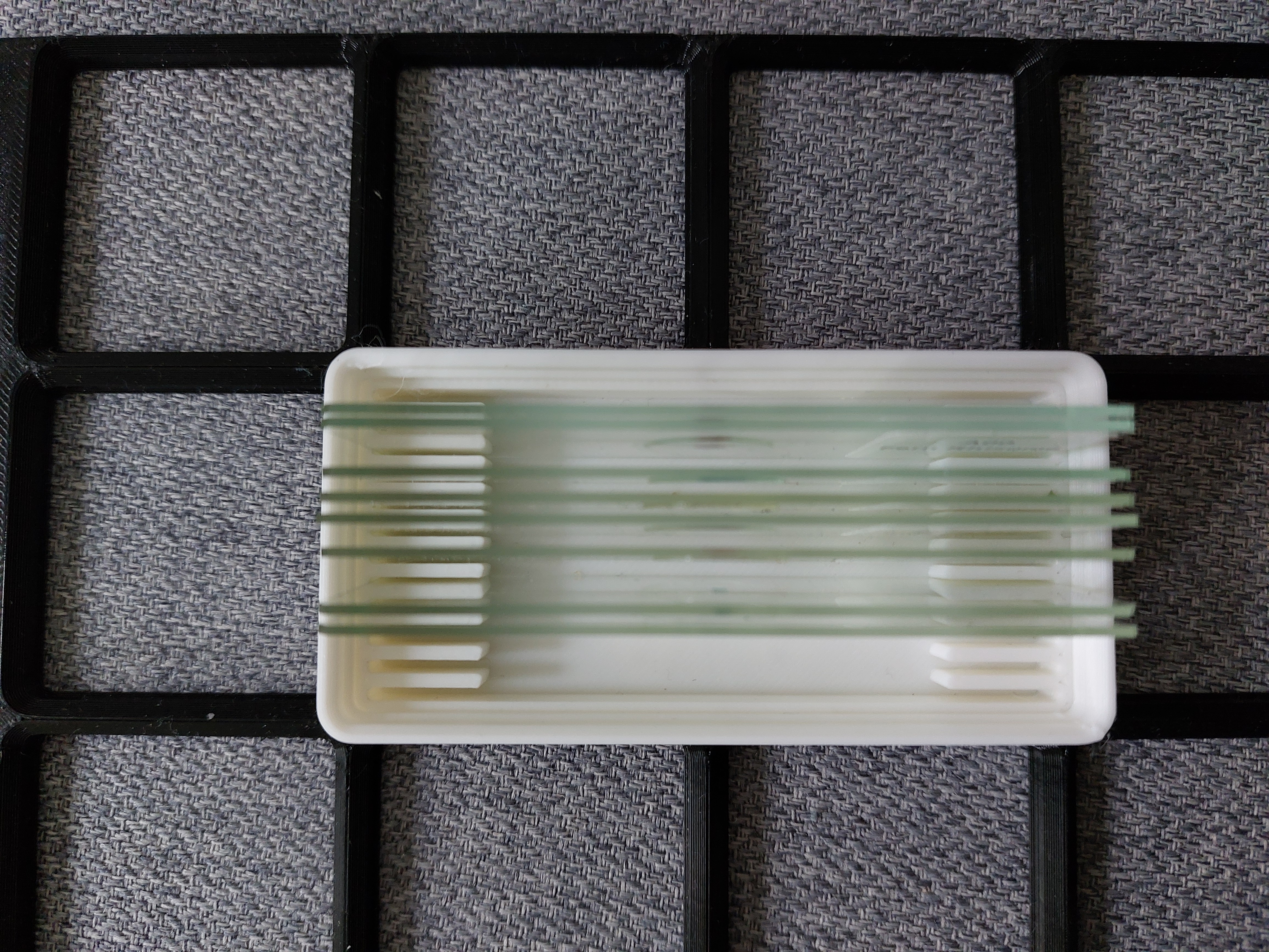 Microscope accesories storage – gridfinity based and at classroom scale ...