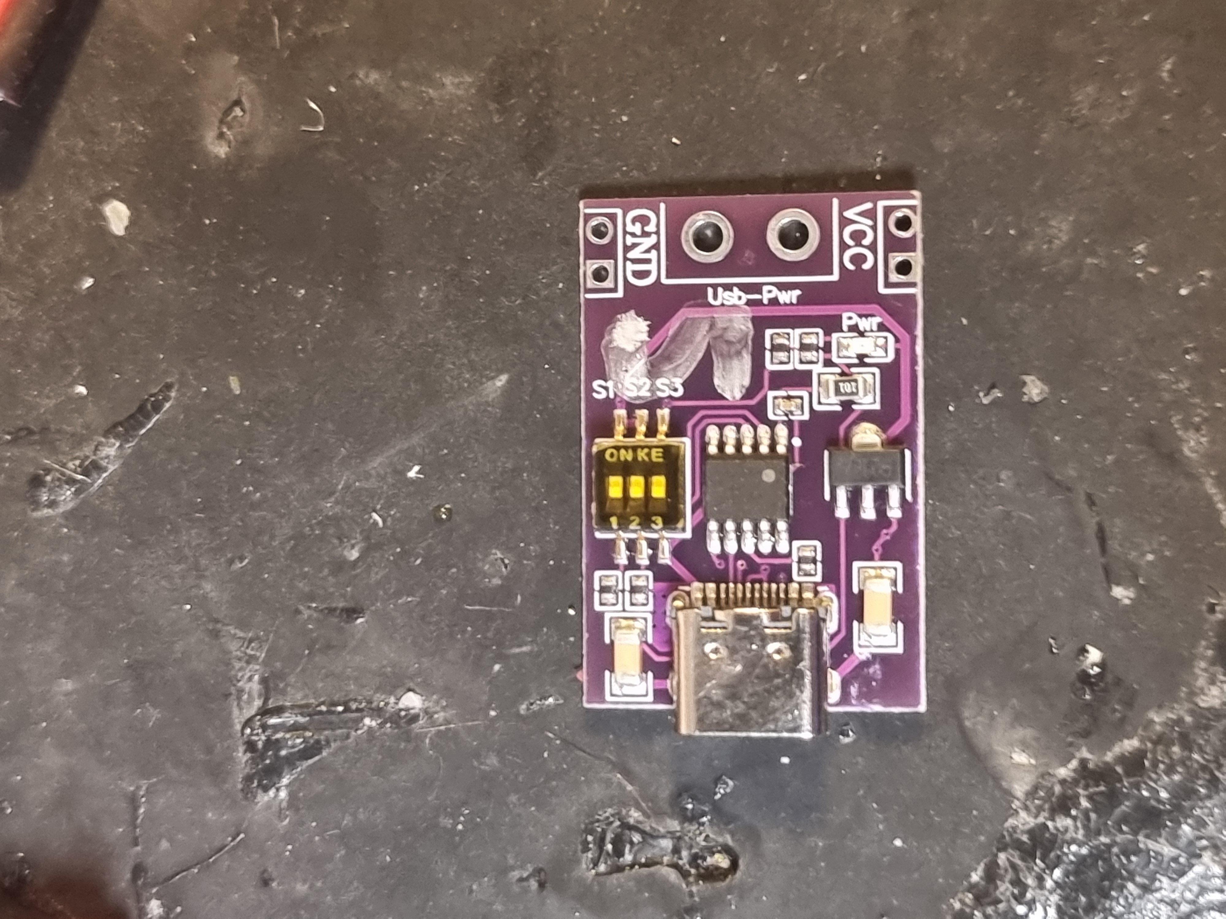 USB PD trigger board TPU enclouser 5V par Sergej | Téléchargez ...