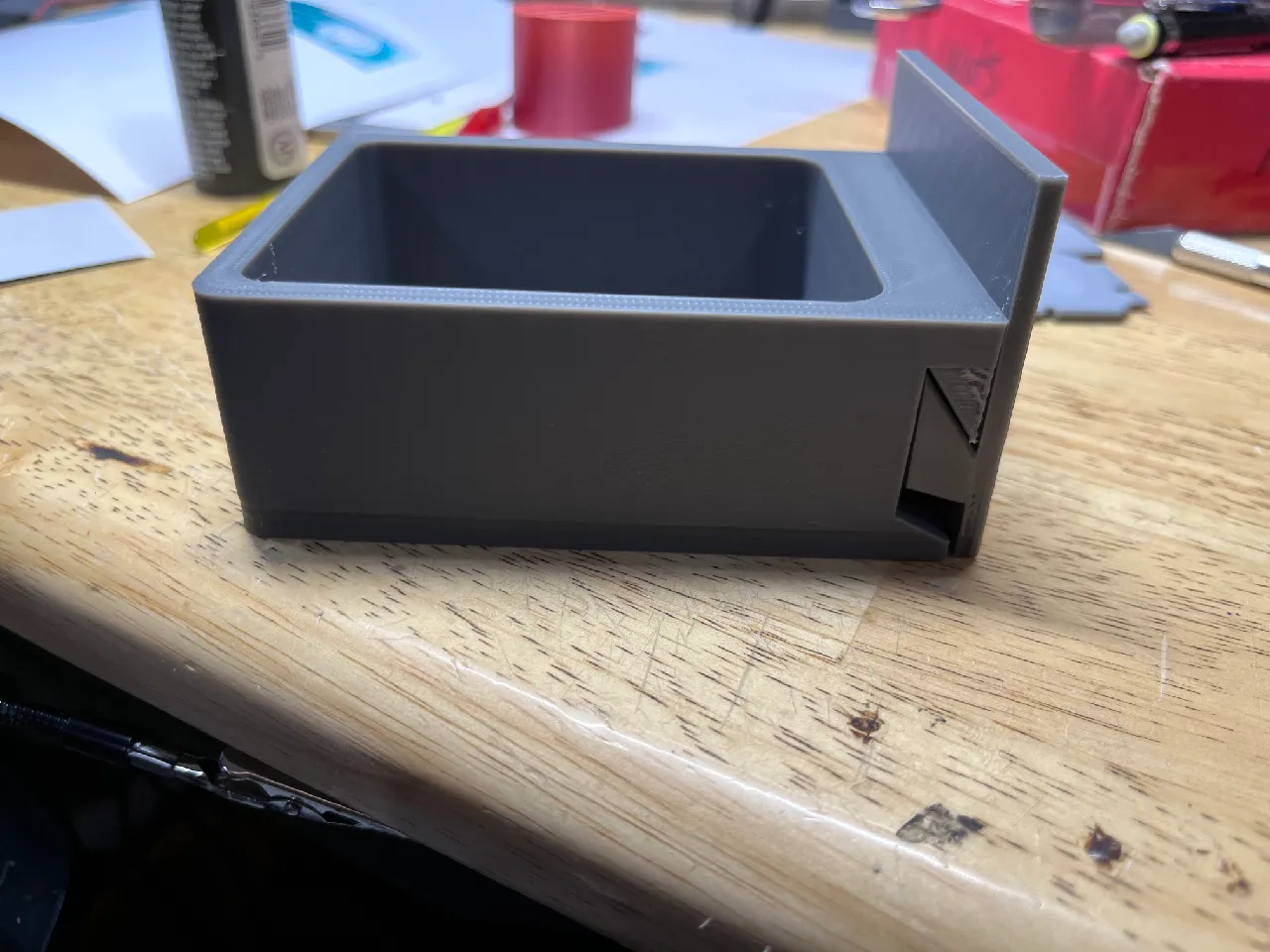 Wall mount tray by Newbie Yep | Download free STL model | Printables.com