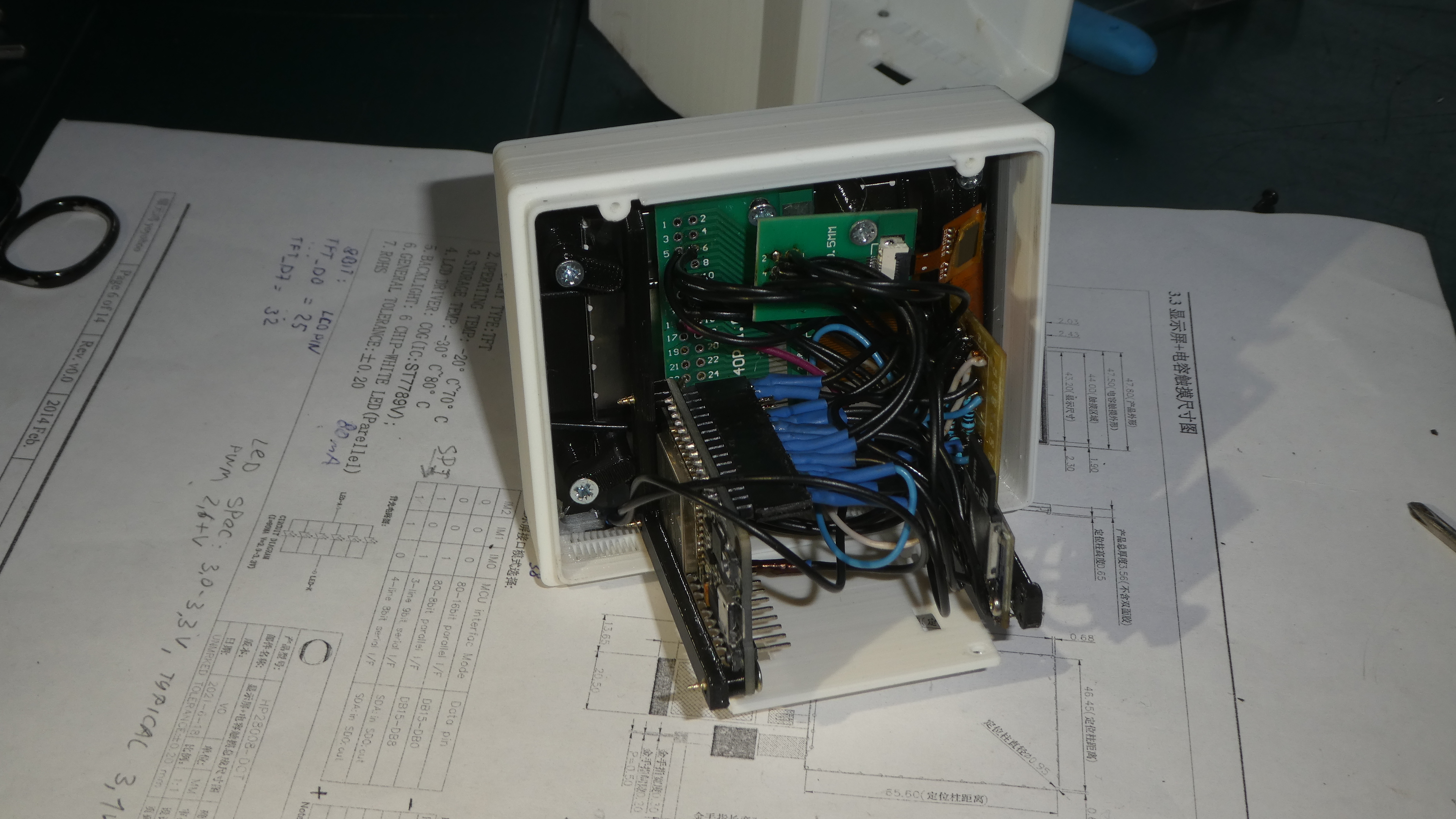 IBM PS/2 Color Display 8512 - TFT 2.8 inch + ESP32 mod by Tol ...