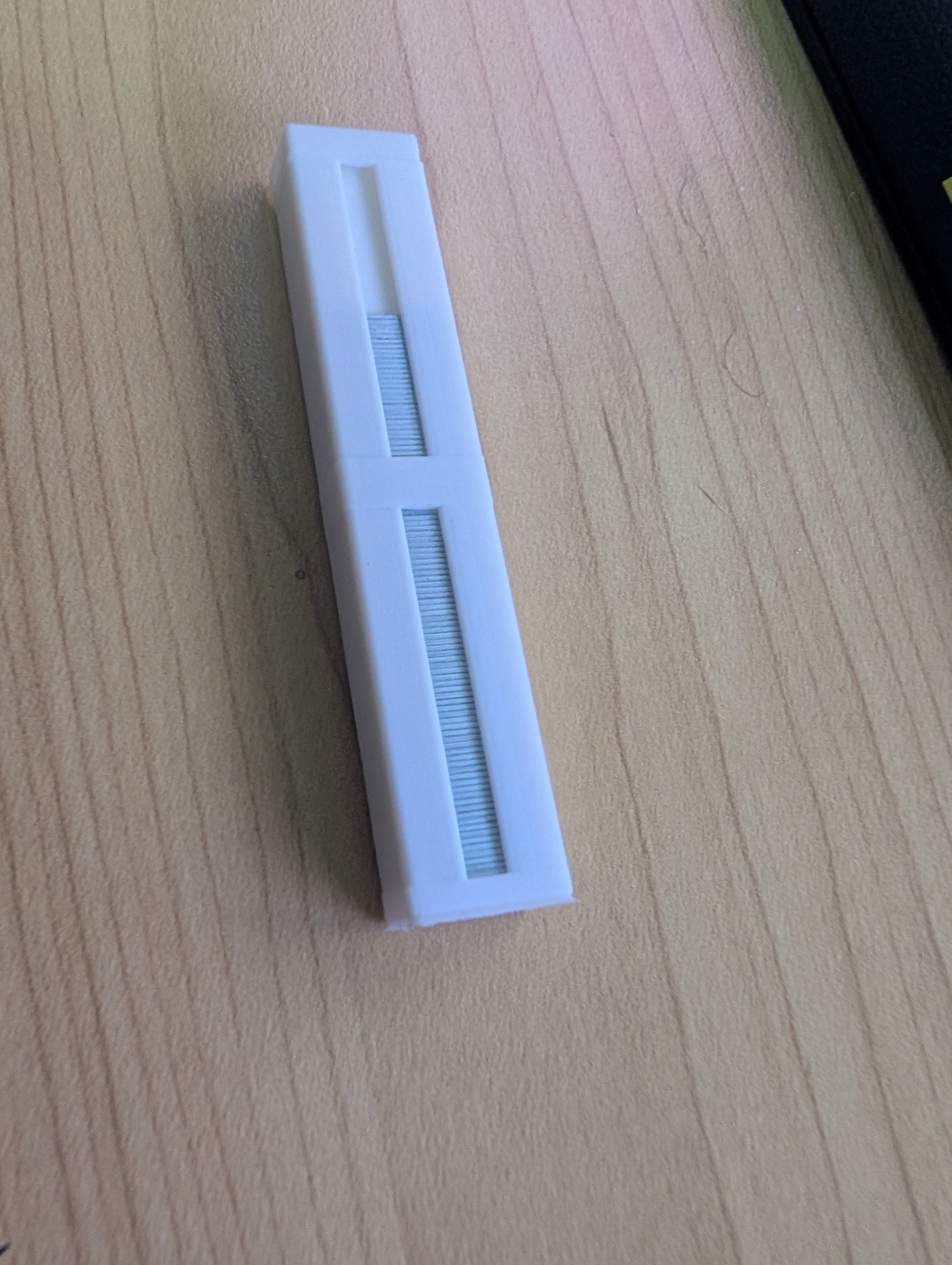 Staple Holder by Robert Bradford | Download free STL model | Printables.com
