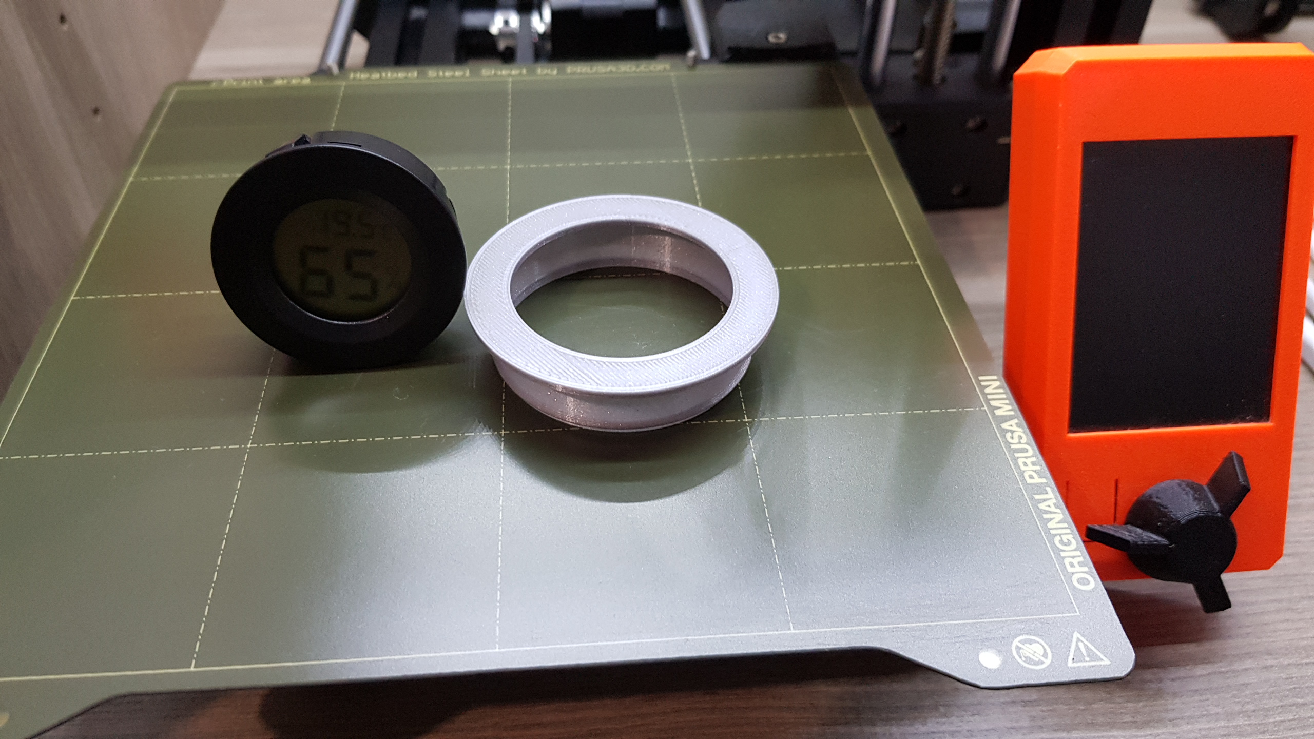 Bracket for moisture sensor into filament spool by pictorf | Download ...