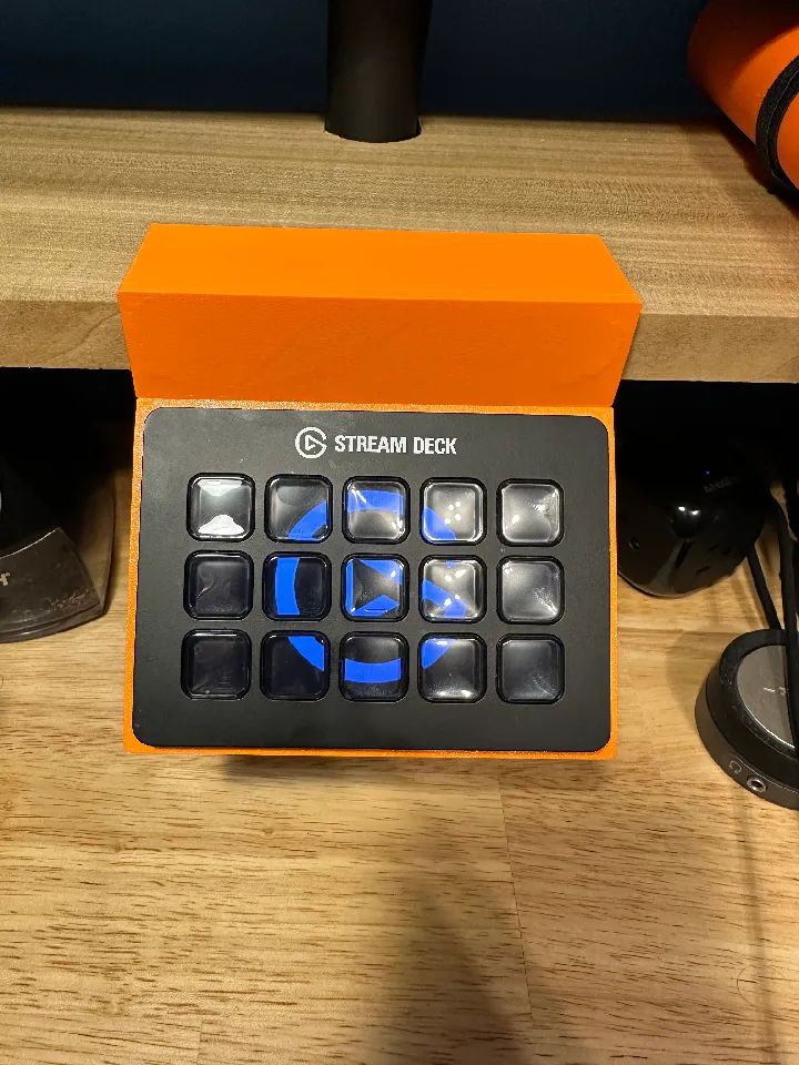 Elgato Stream Deck Desk Mount by Poobza | Download free STL model ...
