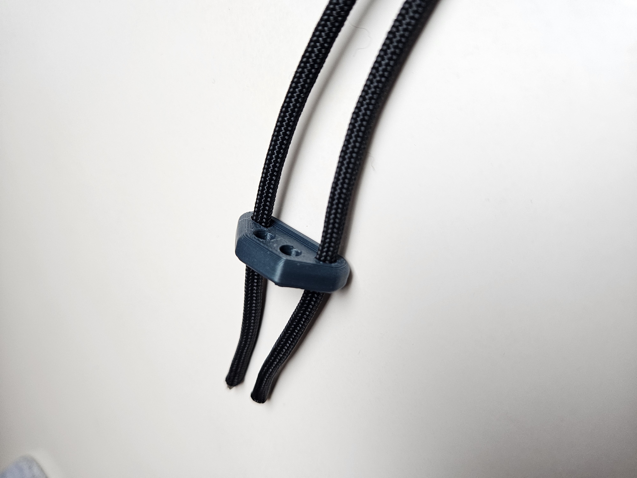 Cord Cuff by MadDog | Download free STL model | Printables.com