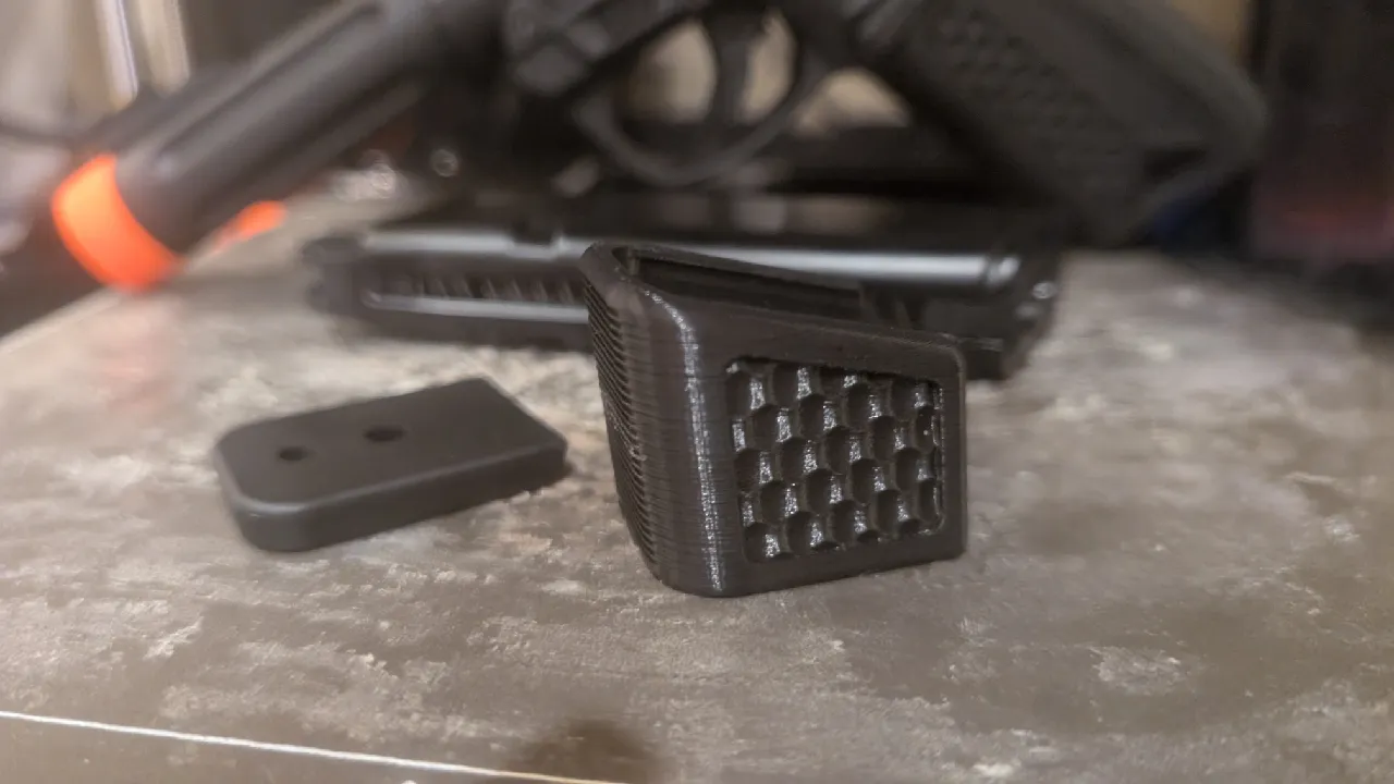 AAp01 Mag Plate Extension by ThatOneAirsofter | Download free STL model ...
