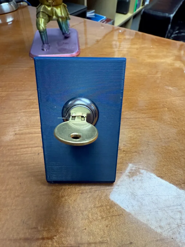 Cabinet lock holder by Threehanded | Download free STL model ...