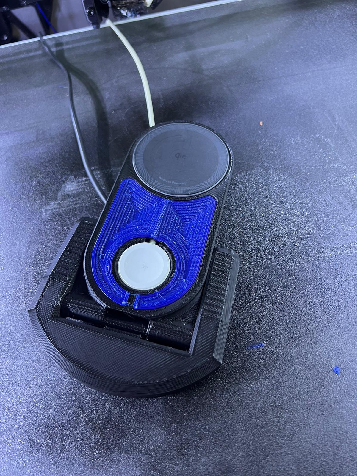 Print In Place Deployable Magsafe Docking Station by Vectoforge ...