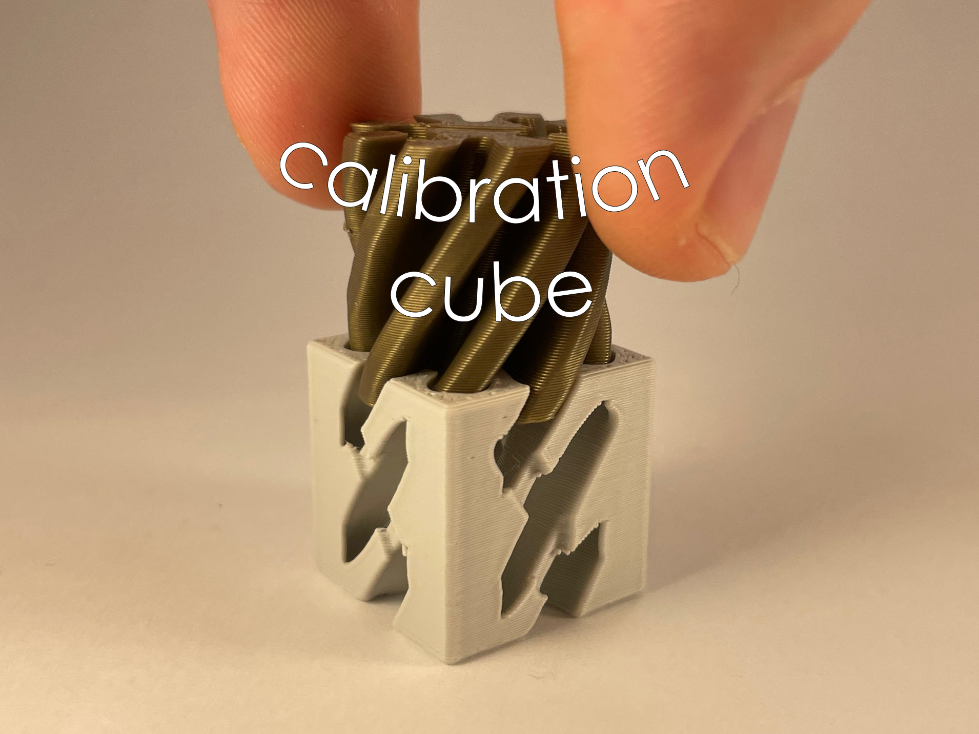 impossible pass through calibration cube | fidget helix by Pelixx01 ...