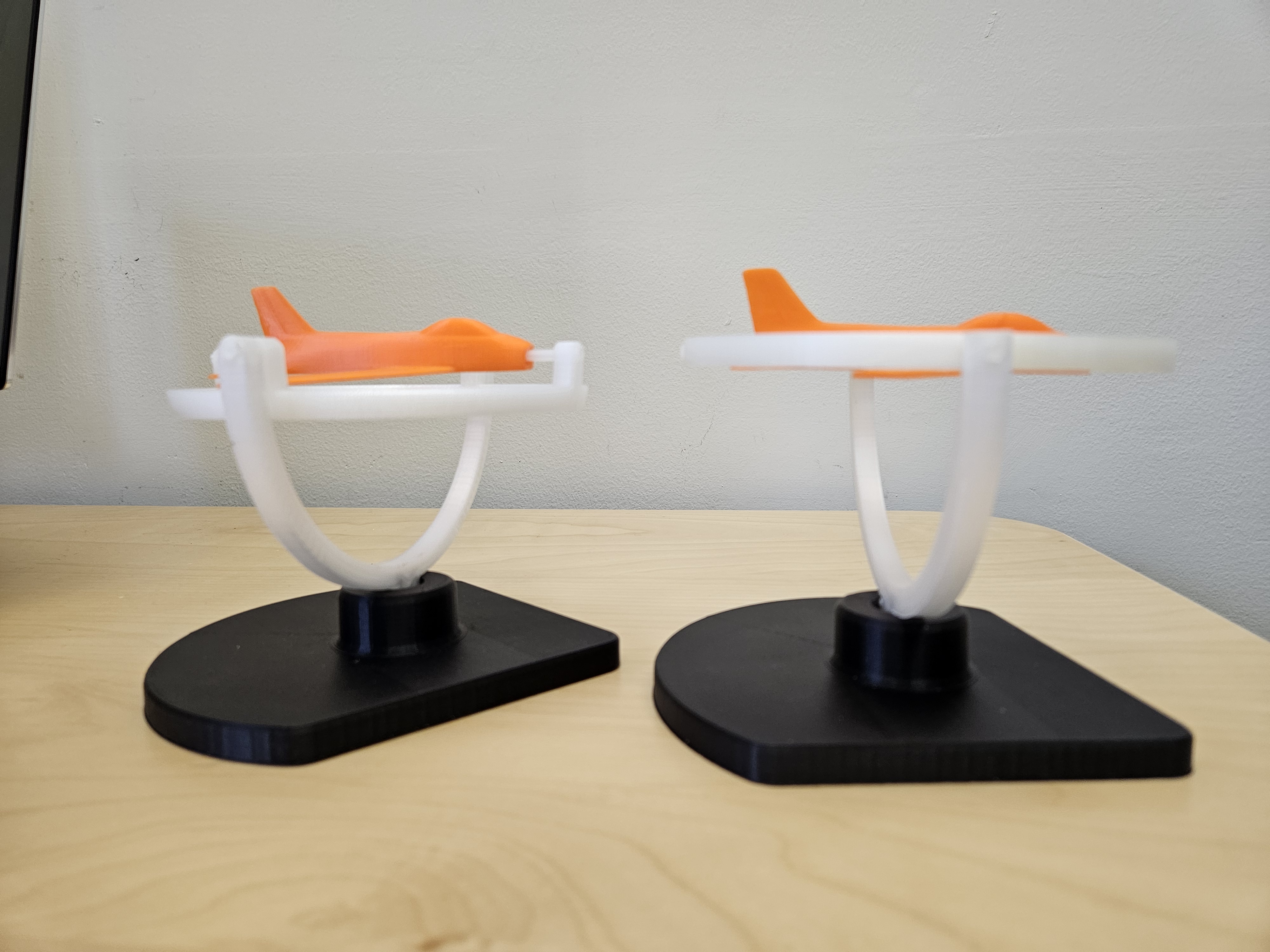 Euler angles (Yaw/Pitch/Roll) demonstration gimbal / jet fighter desk ...