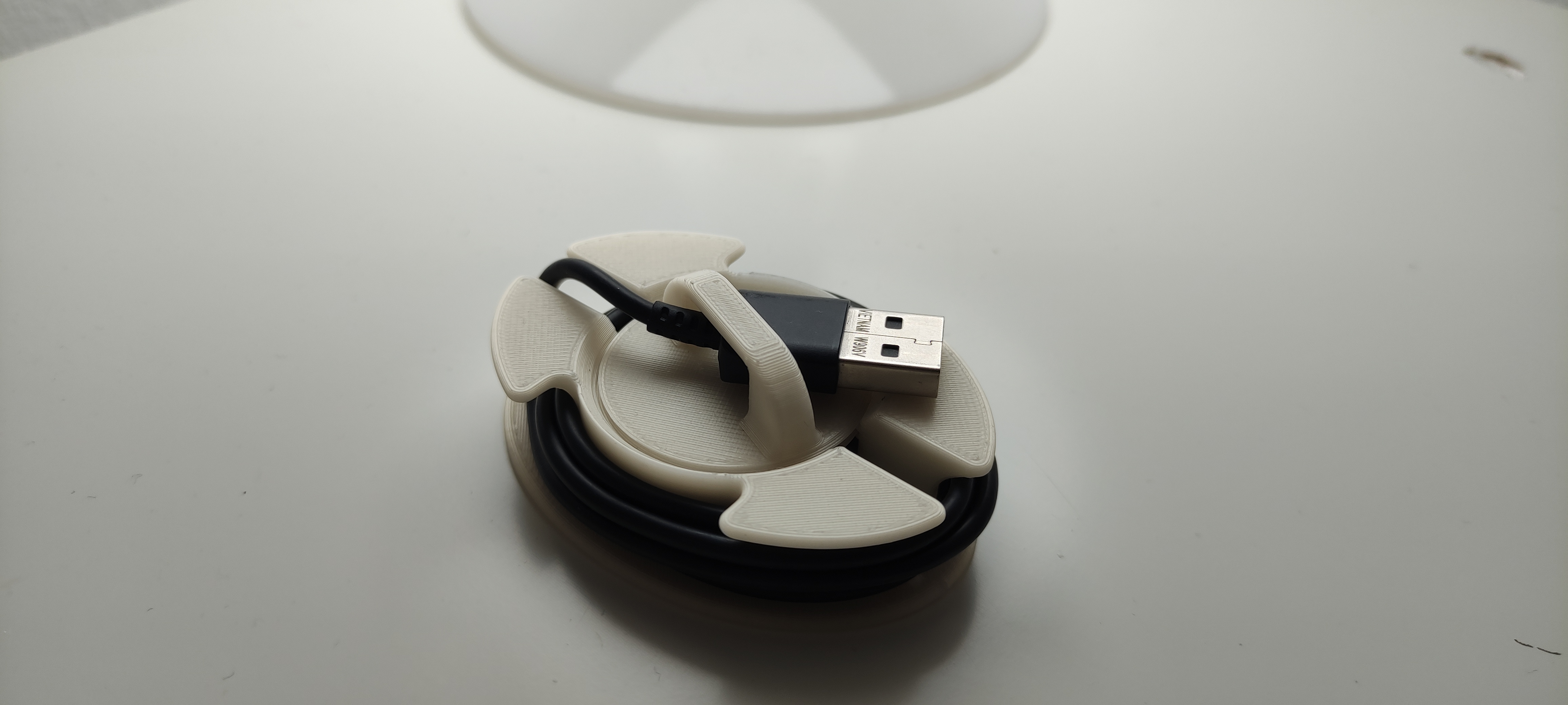 Samsung watch charger travel case by Motolsky | Download free STL model ...