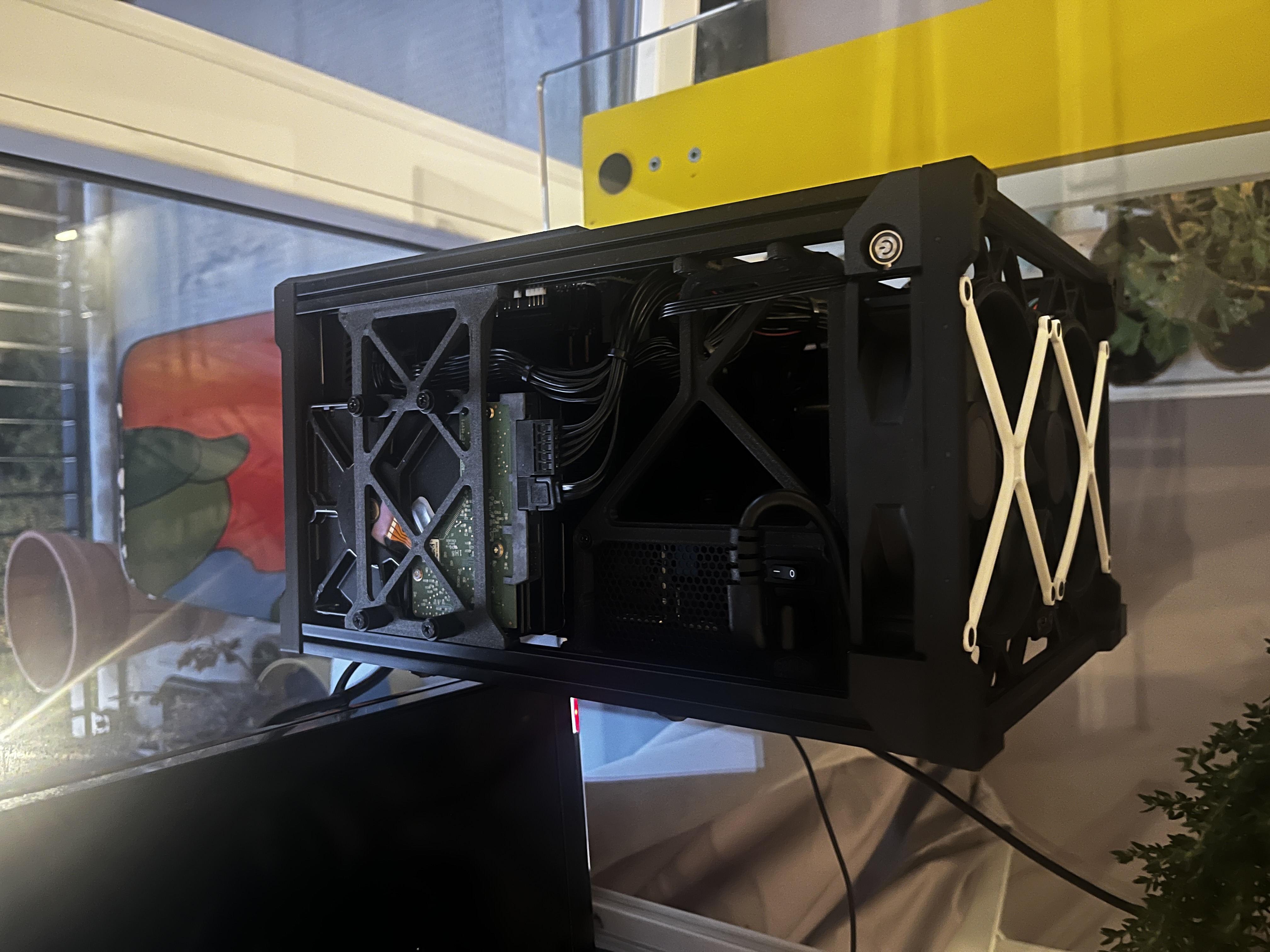 ITX case by daanxt | Download free STL model | Printables.com