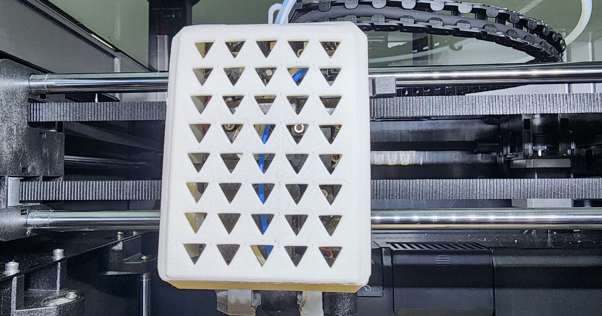 Qidi 4 Plus Tool Head with Full triangle pattern by Michael Hathaway ...