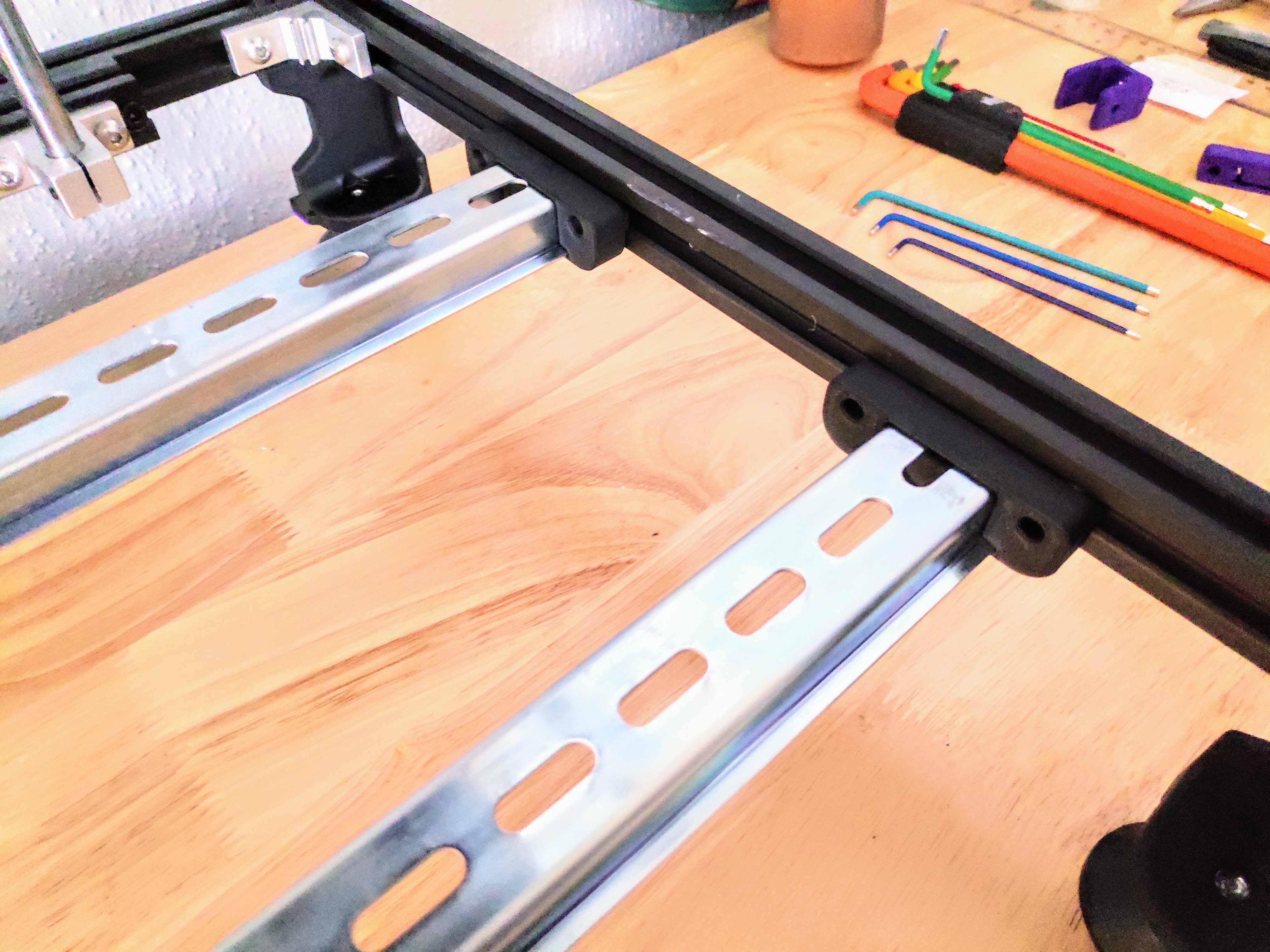 DIN 35x15 mount for 2020 V-Slot or T-Slot - Offcenter by VinS ...