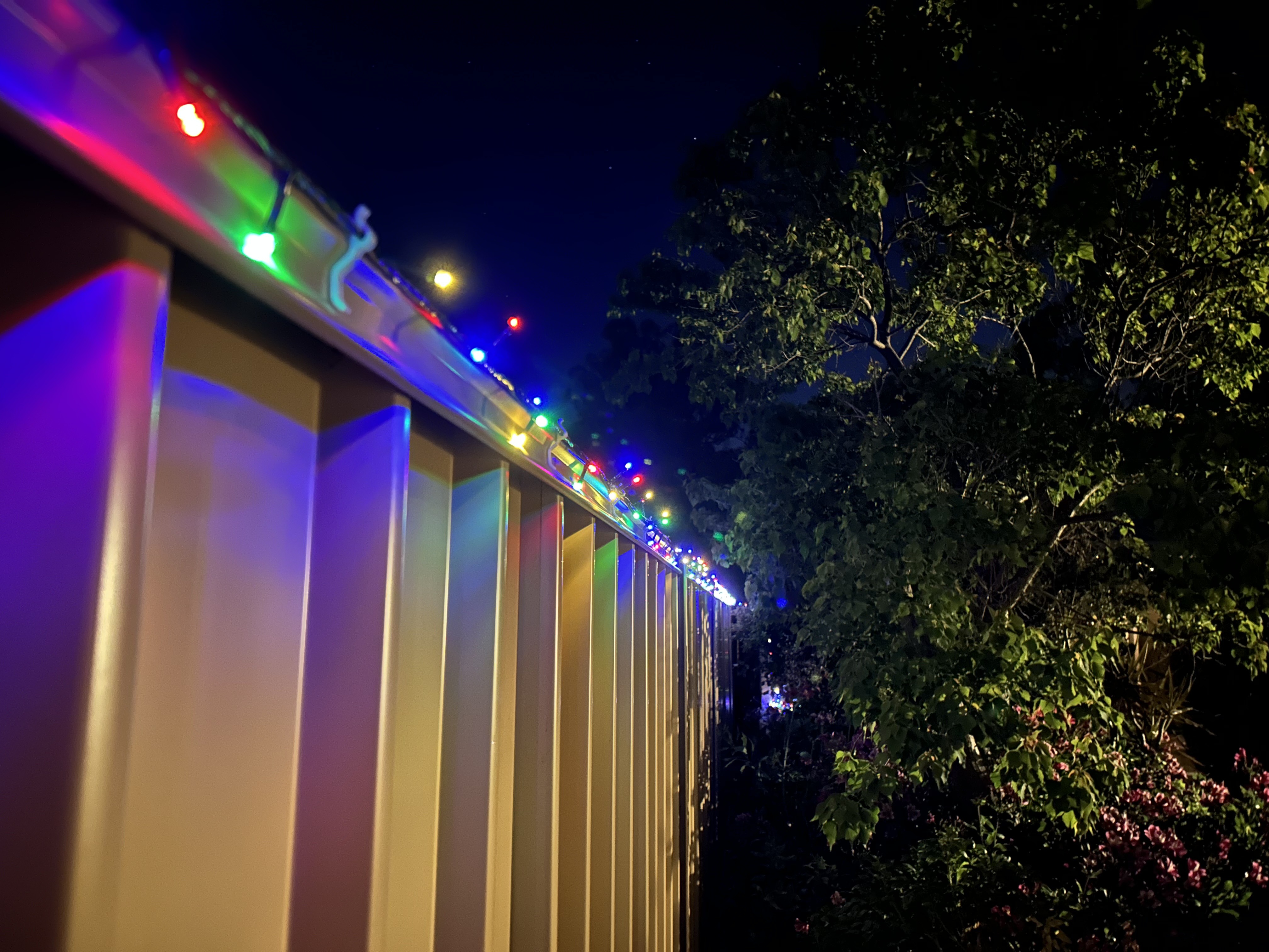 Light Bracket for Colorbond fence by Tertius | Download free STL model ...