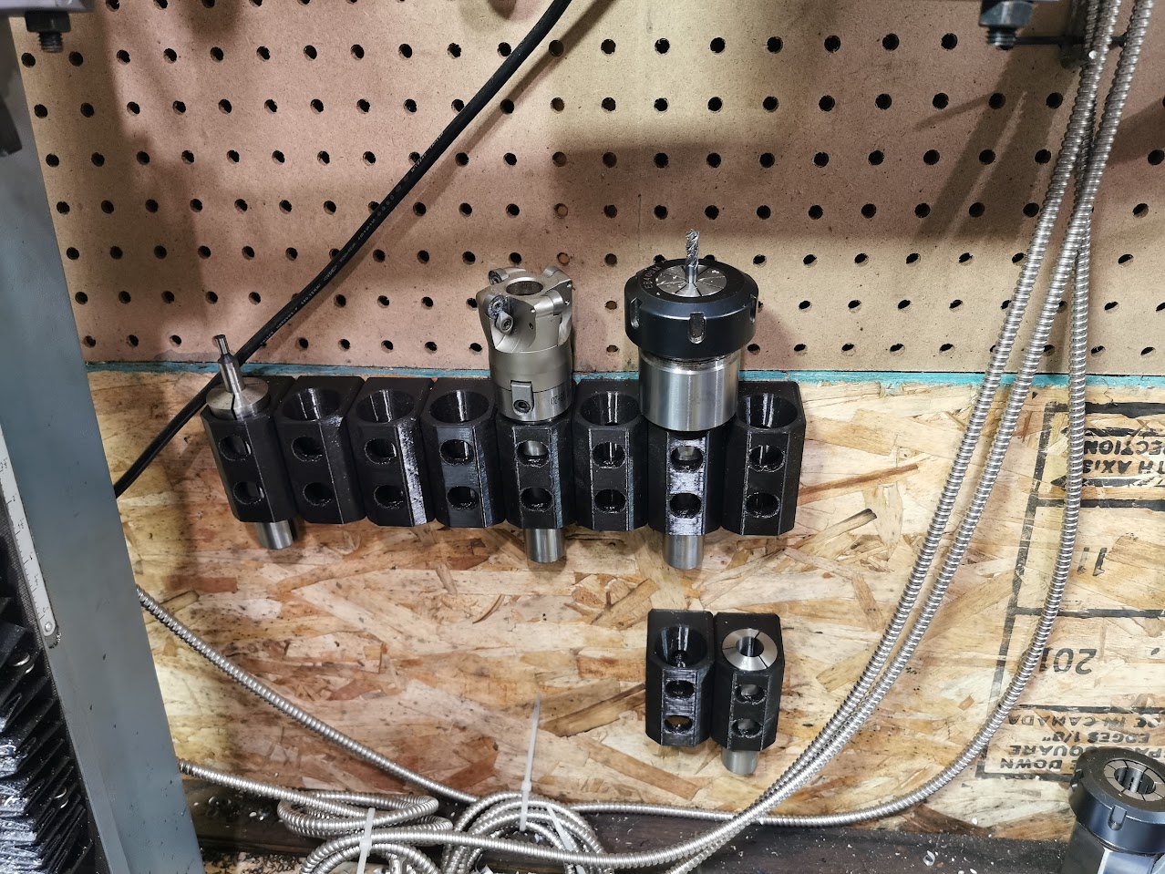 R8 Taper Collet Wall Mount by InducedRug | Download free STL model ...