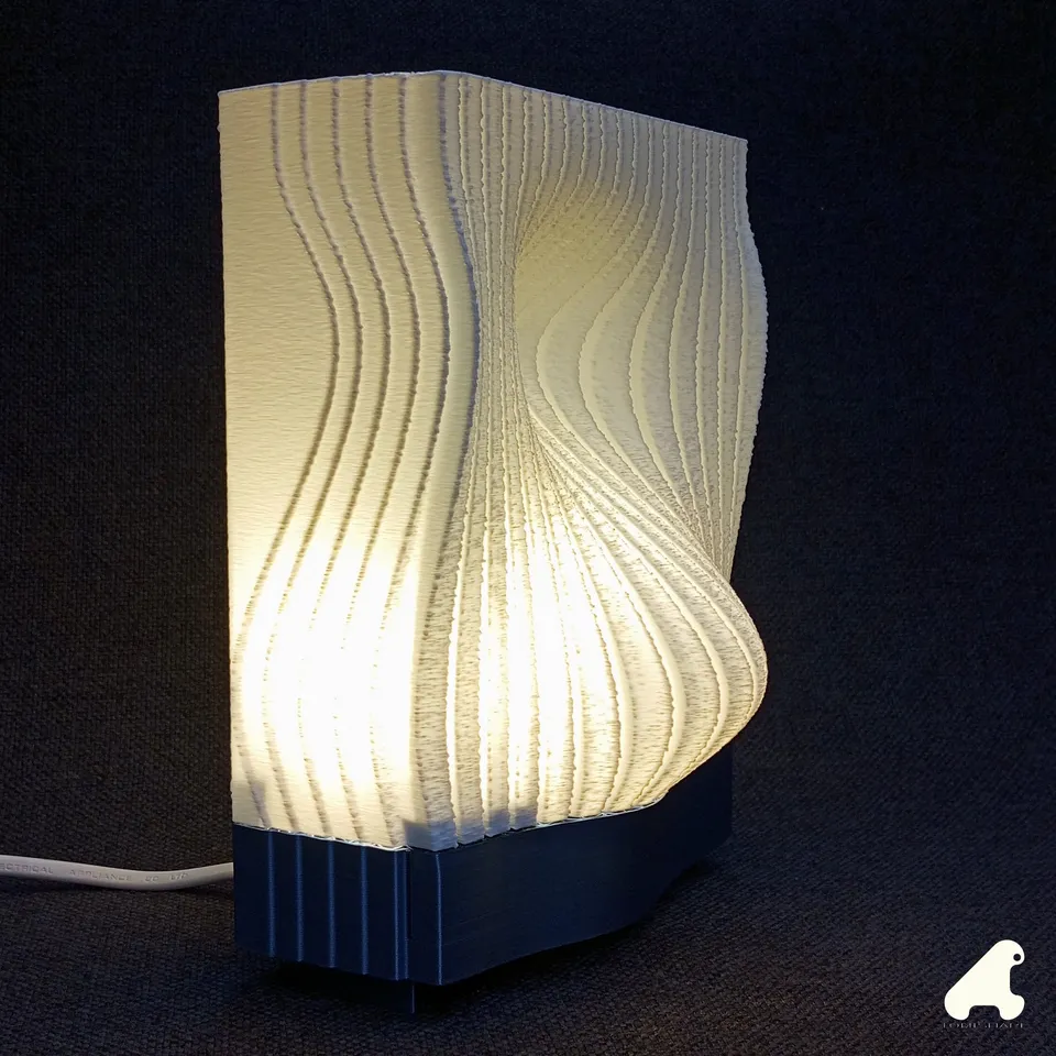 PHANTOM LAMP – Lampe à poser avec aération by Tomishape | Download free ...