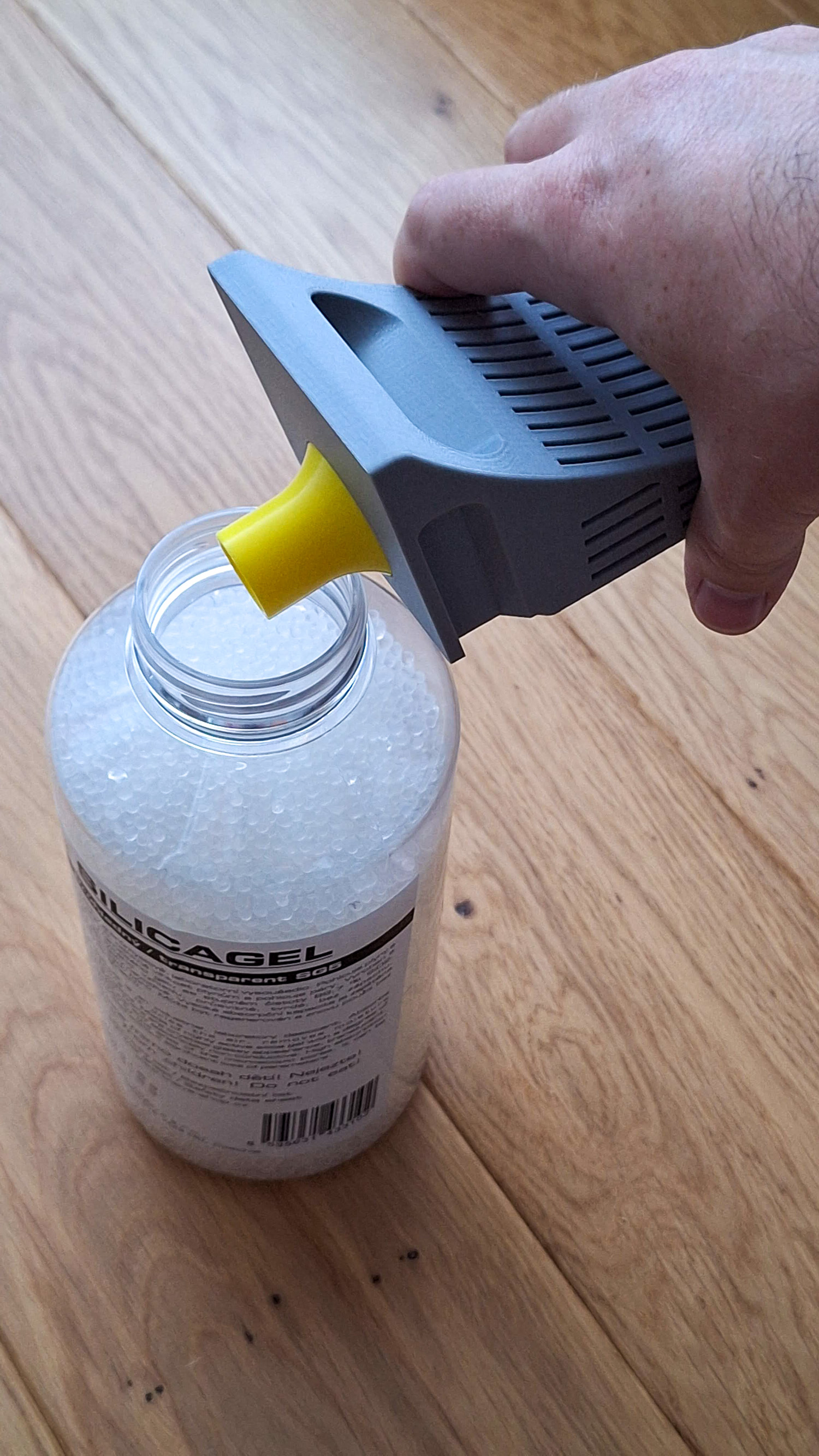 Samla 22L Silica gel container drybox V2 by Frantisek23 | Download free ...