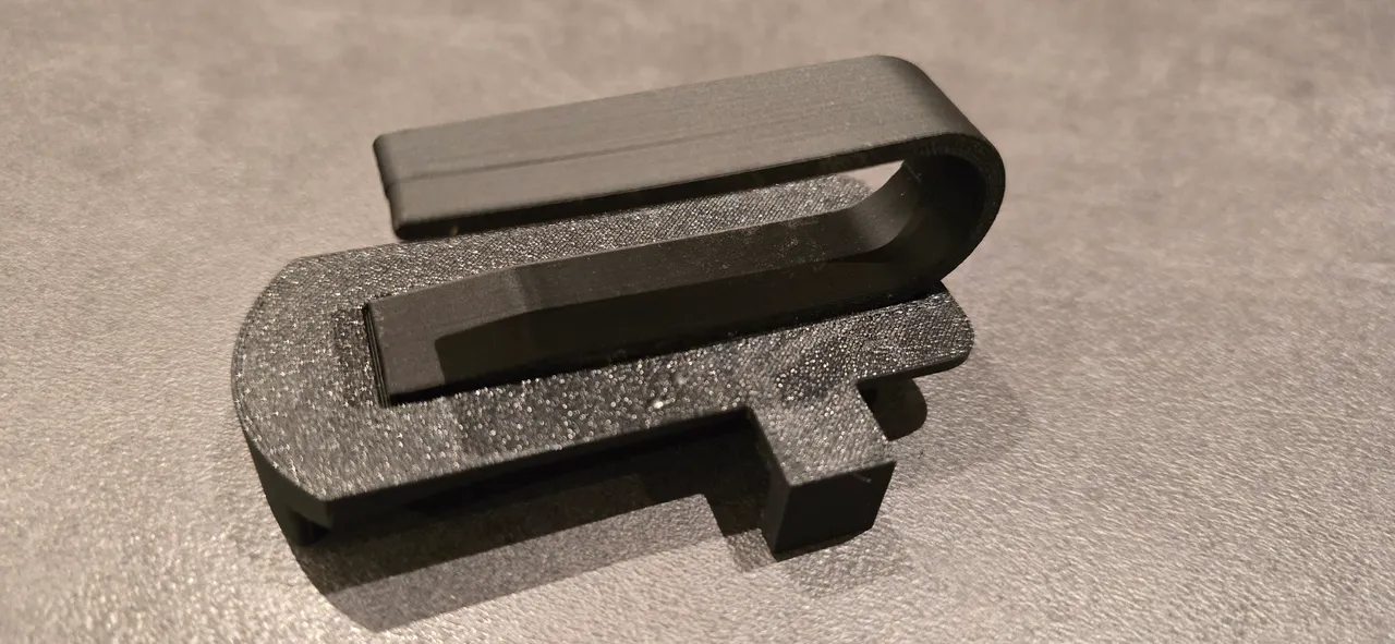 Marantec garagedoor remote clip by VSdesign | Download free STL model | Printables.com