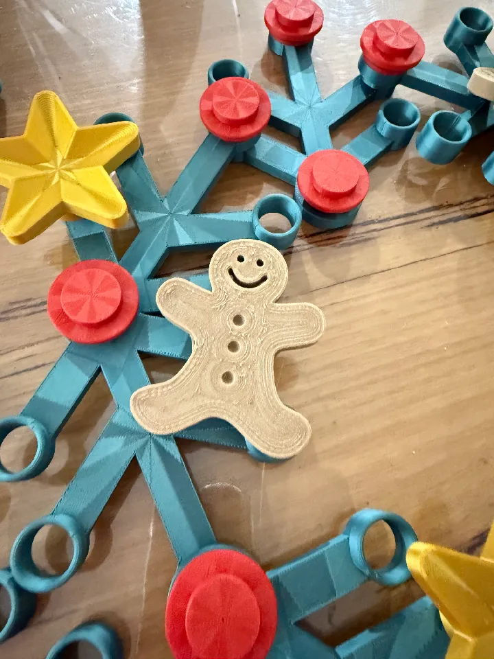 Lego Wreath Gingebread man by Colleen Tompkins | Download free STL ...