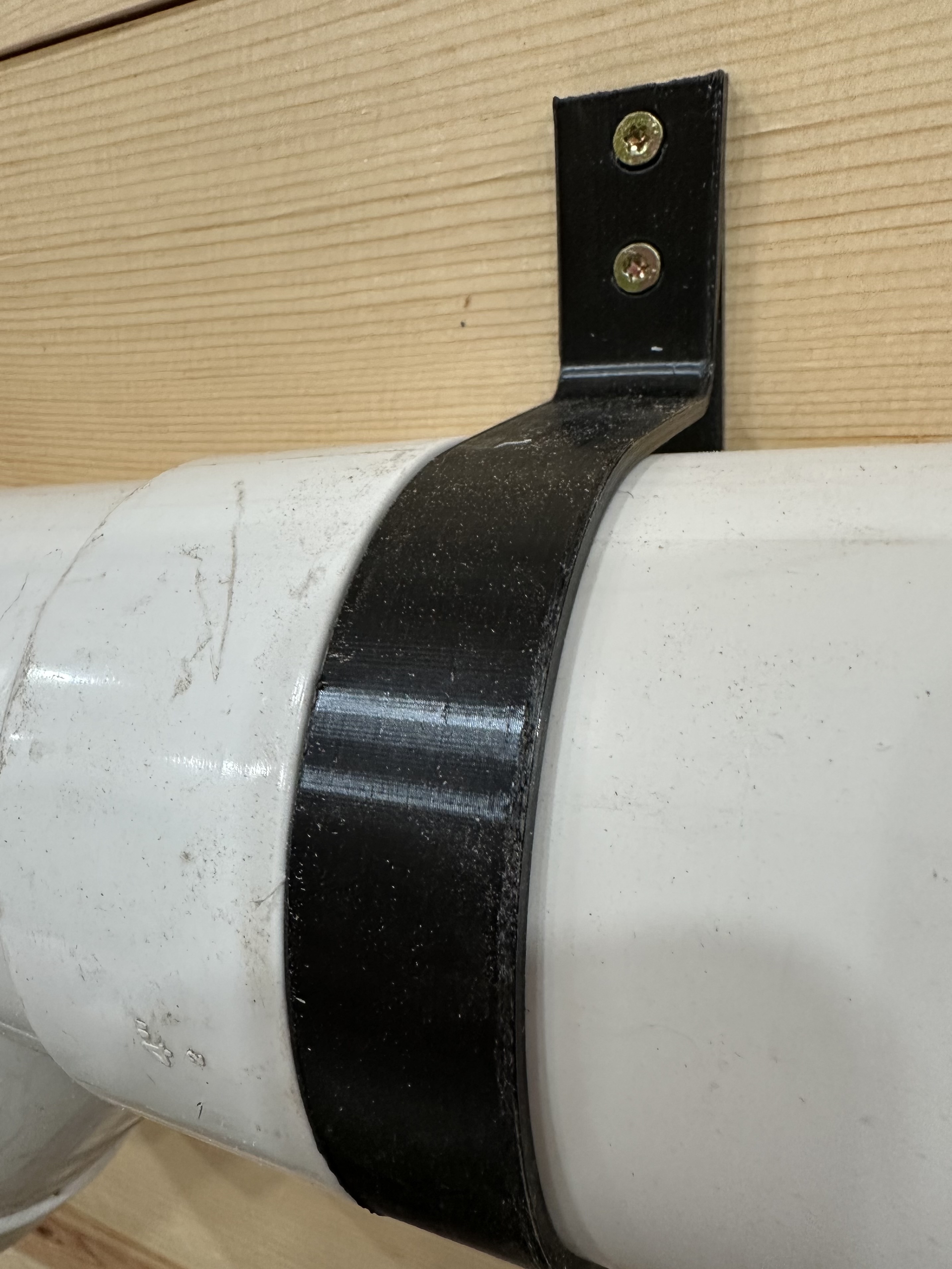 4-inch PVC waste pipe mounting strap by David Gunter | Download free ...