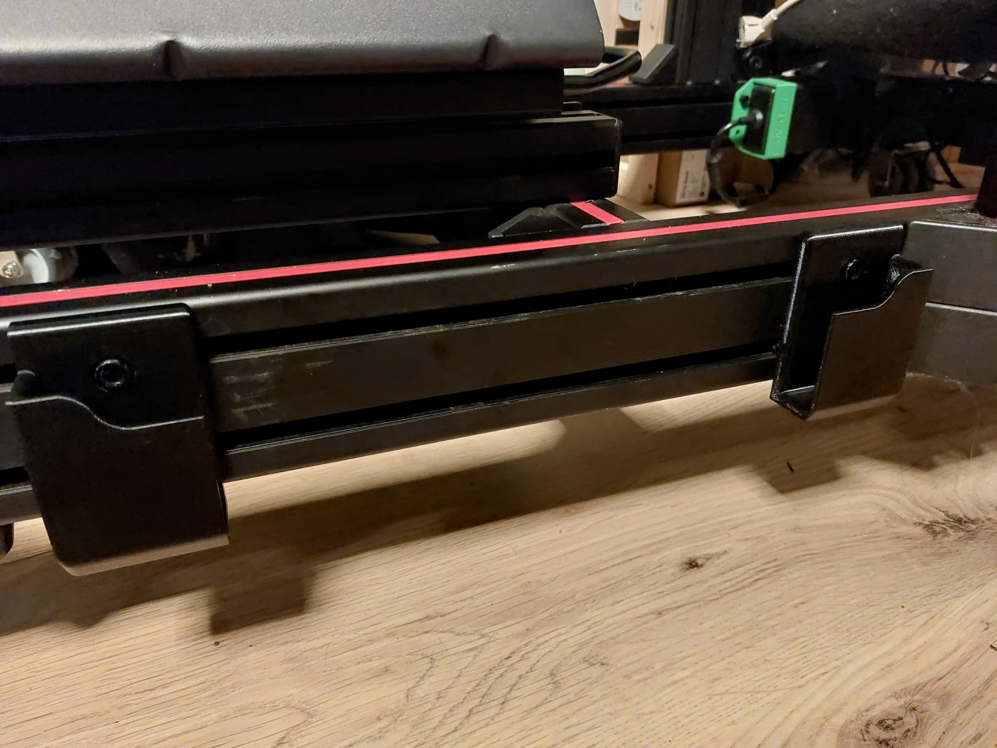 Logitech K400 Plus Sim Rig storage by Martin Hardi | Download free STL ...