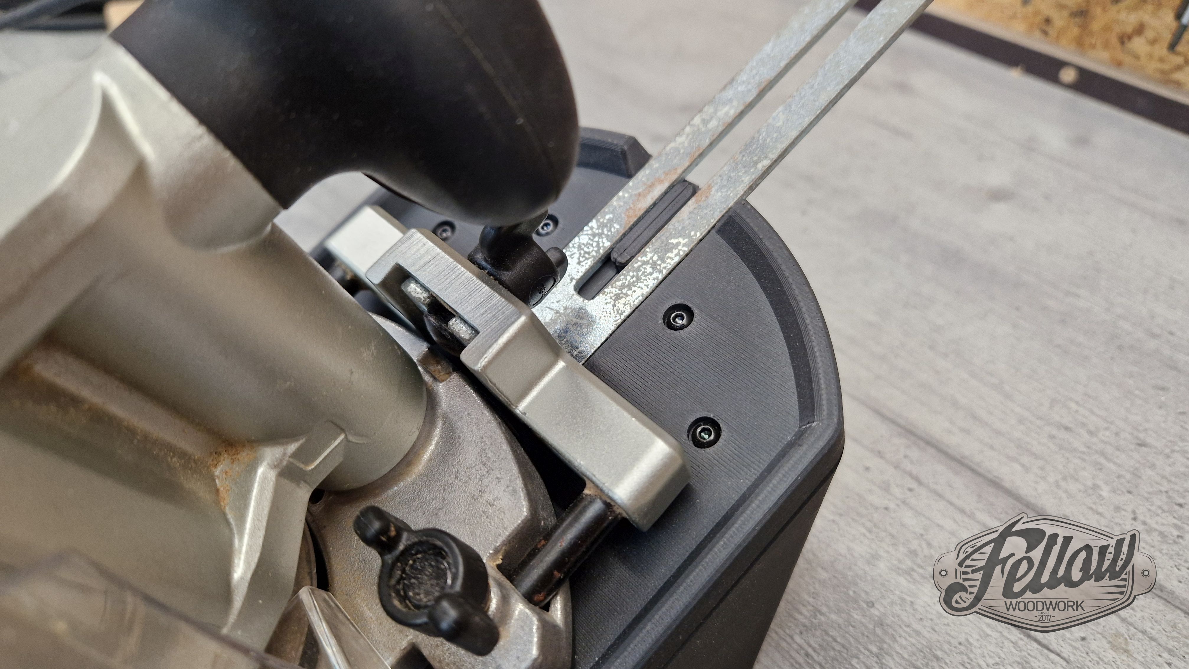 30° chamfer guide for Makita router by FellowWoodwork | Download free ...