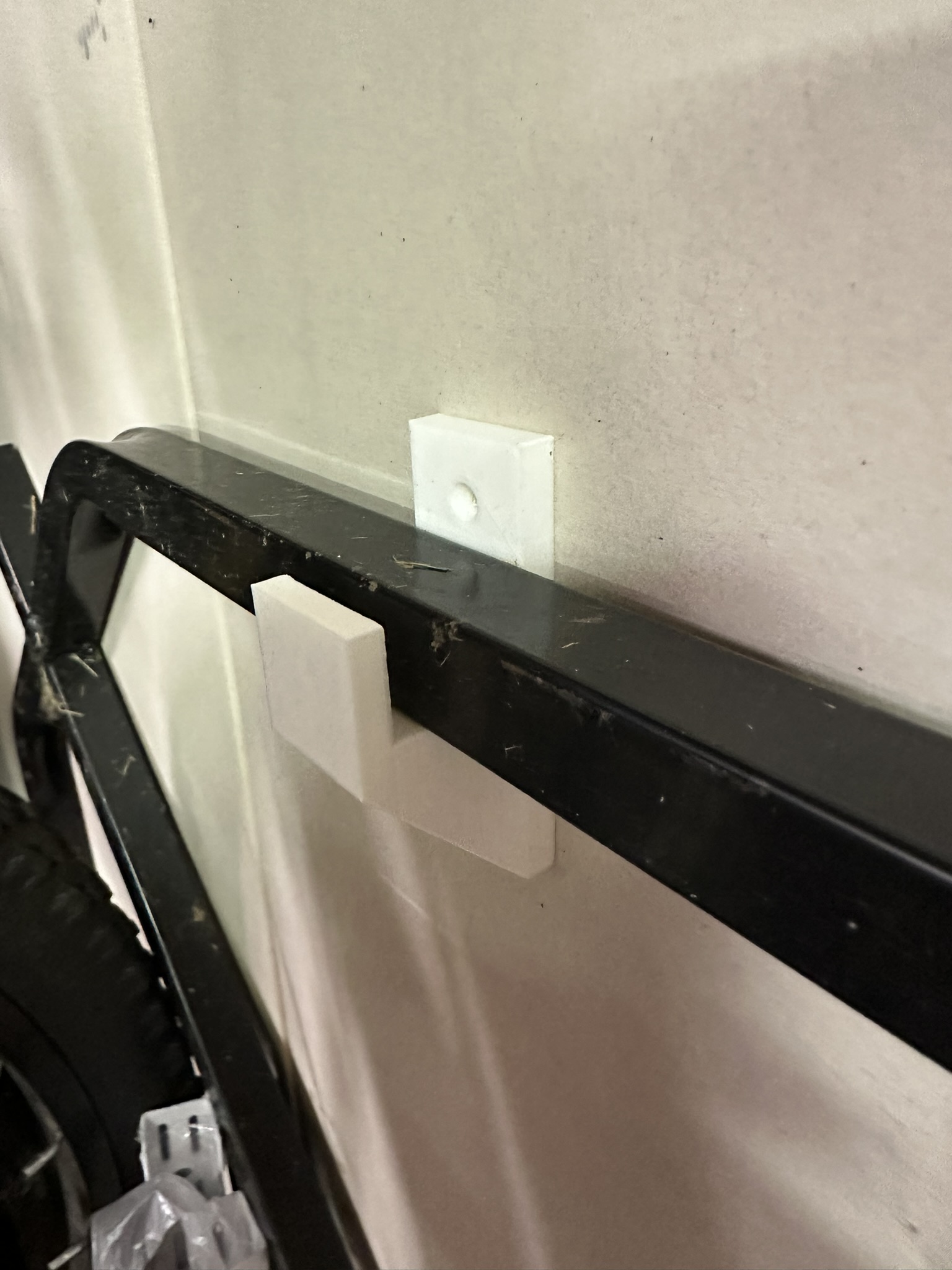 1 Inch Bracket For Square Tubing by GeedsGarage | Download free STL ...