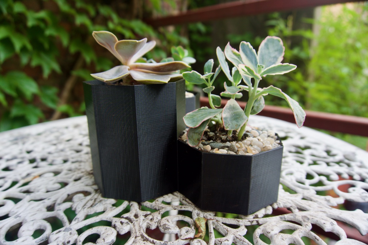 Staggered Octagon Planters (Holds 3 Plants) by Dannyji00 | Download ...