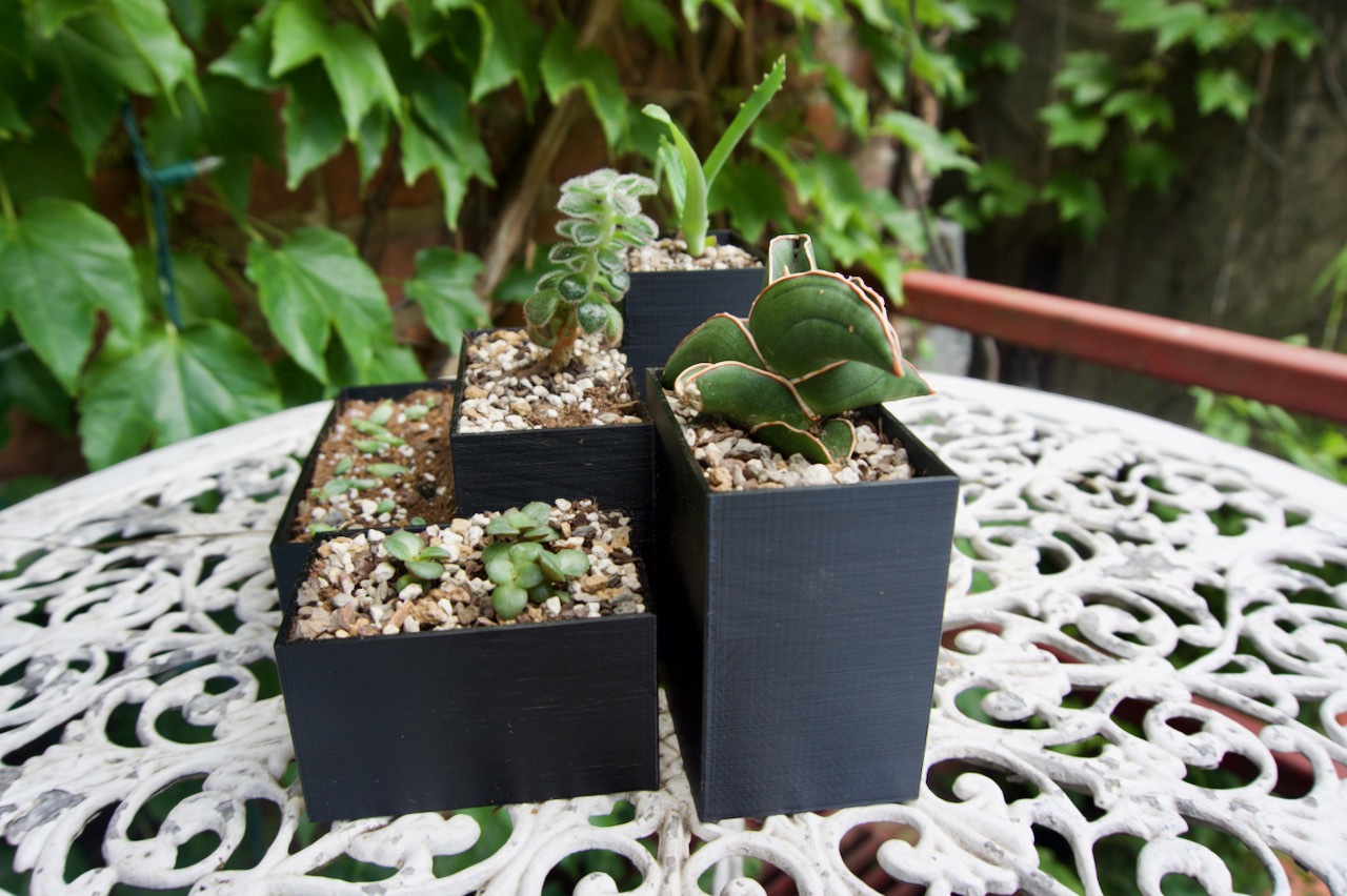 Staggered Planter (Holds 5 plants) by Dannyji00 | Download free STL ...