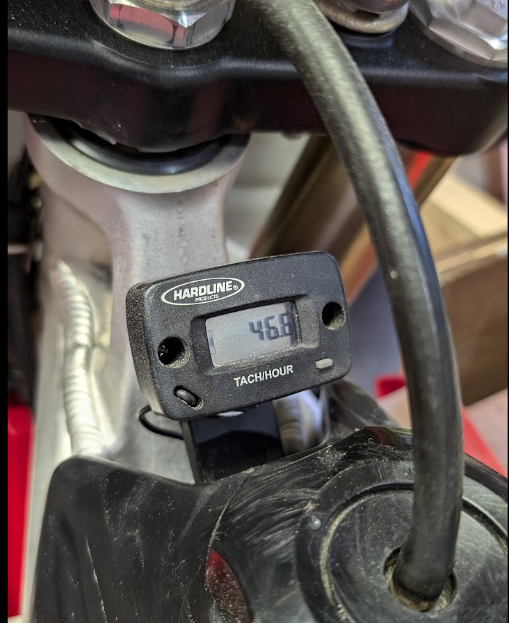 Hardline Hour Meter Gas Tank Mounting Bracket by Shorco | Download free ...
