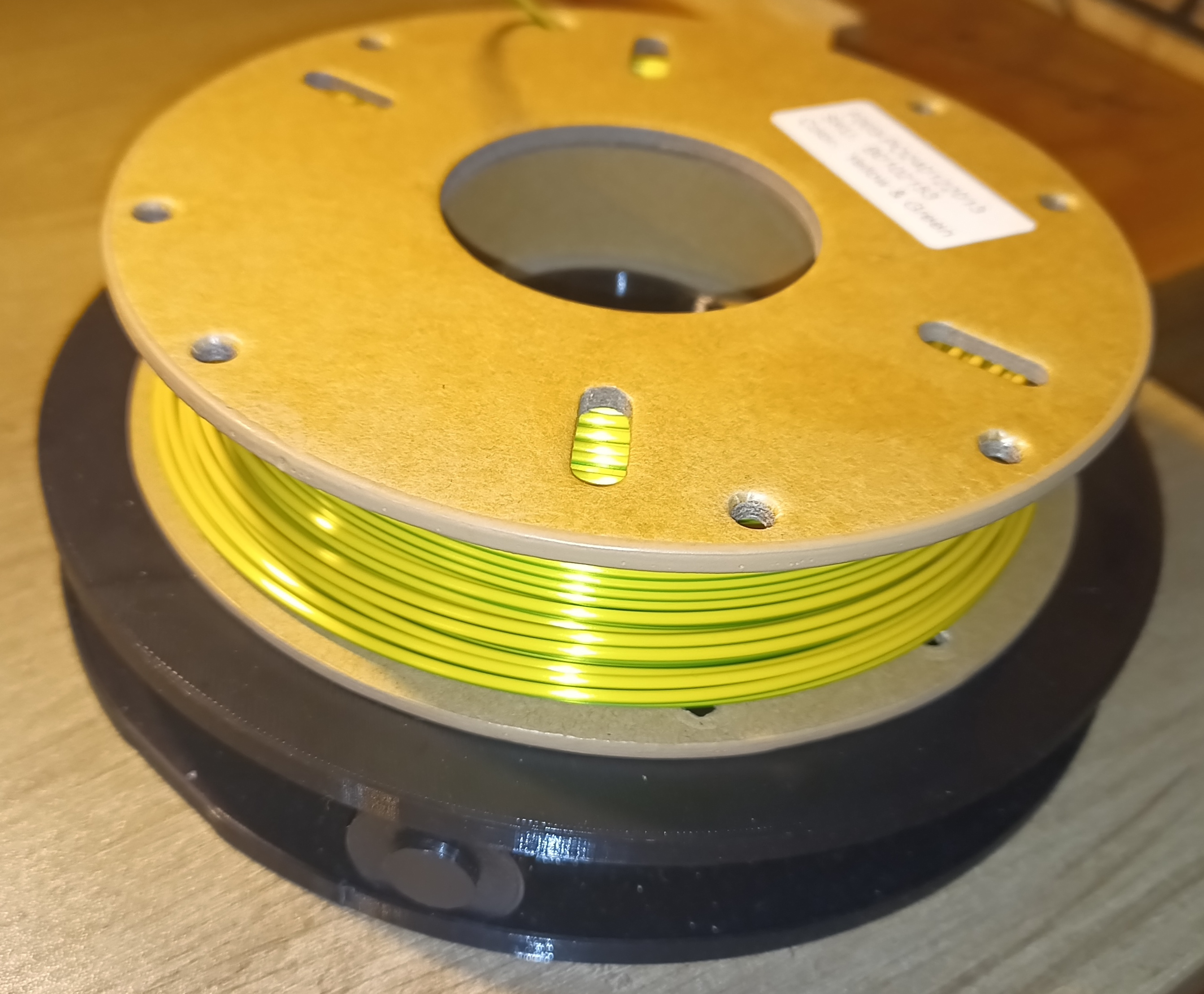 Microwave-style turntable – Horizontal filament spool roller/holder por ...