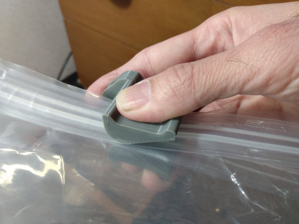 Ziploc Bag Zipper/Closer Tool Thing (SCAD) by permanentbrownmark ...