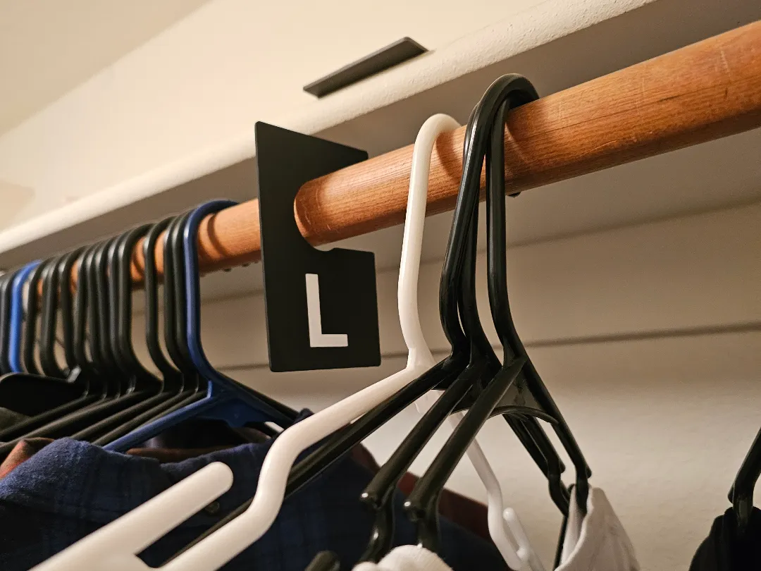 Clothing Size Dividers/Hanger by Newit00 | Download free STL model ...