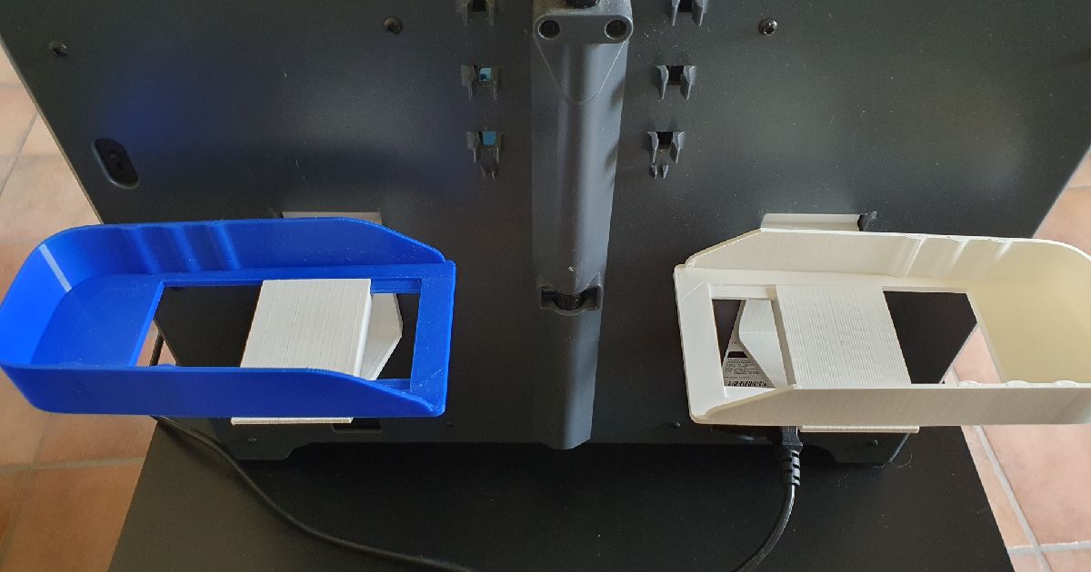 Flashforge Creator Pro 2 Wildone container holder by Gigi | Download ...