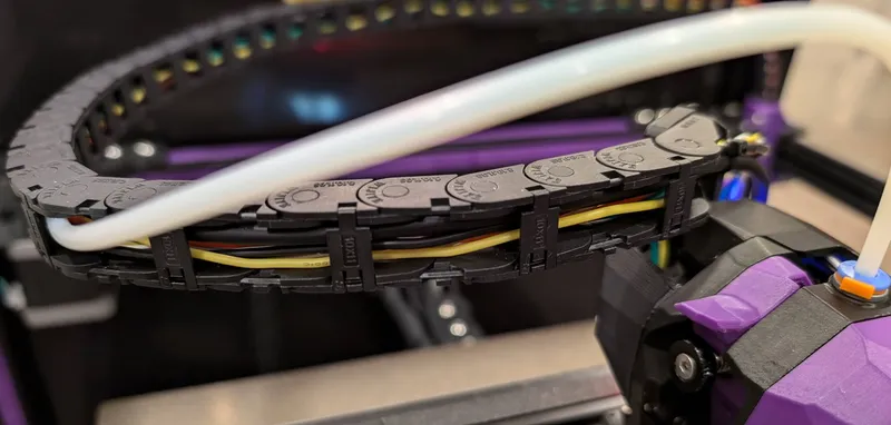 Voron Trident Horizontal Umbilical Chain for Stealthburner/CW2 by ...