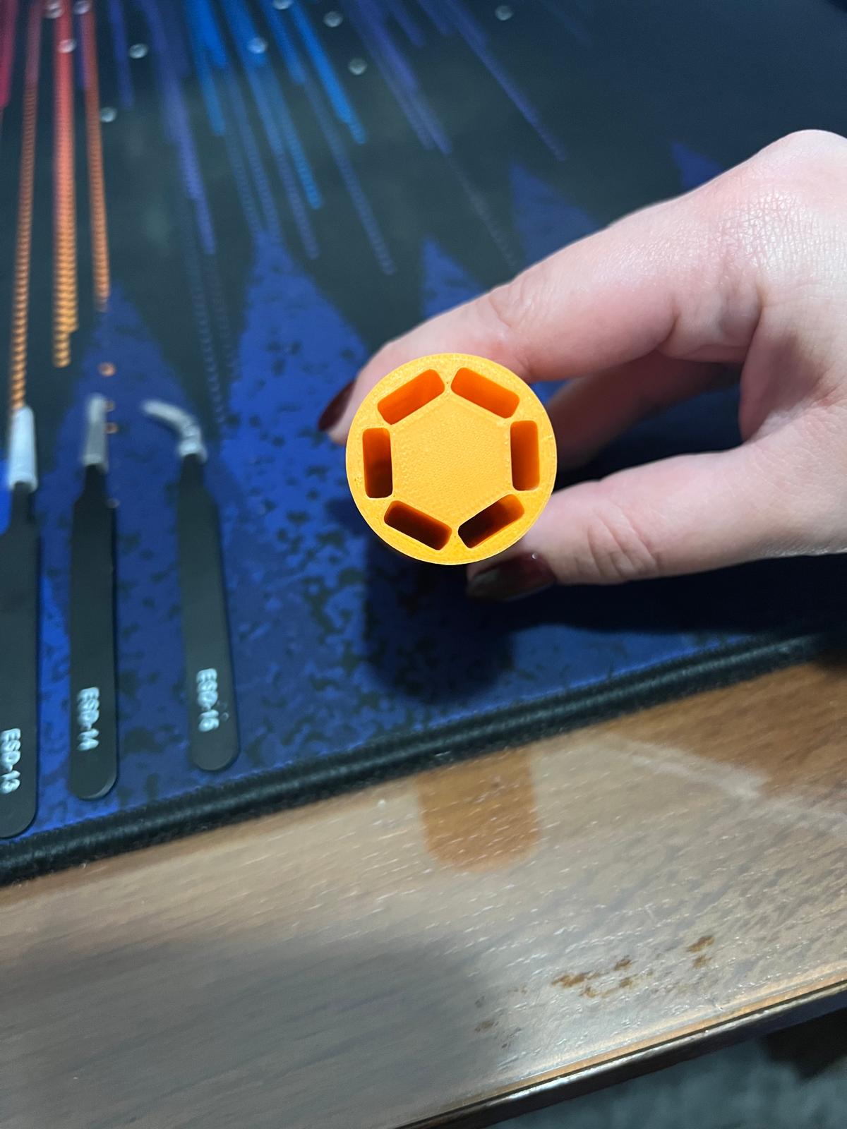 Portable ESD Tweezers by Gui | Download free STL model | Printables.com