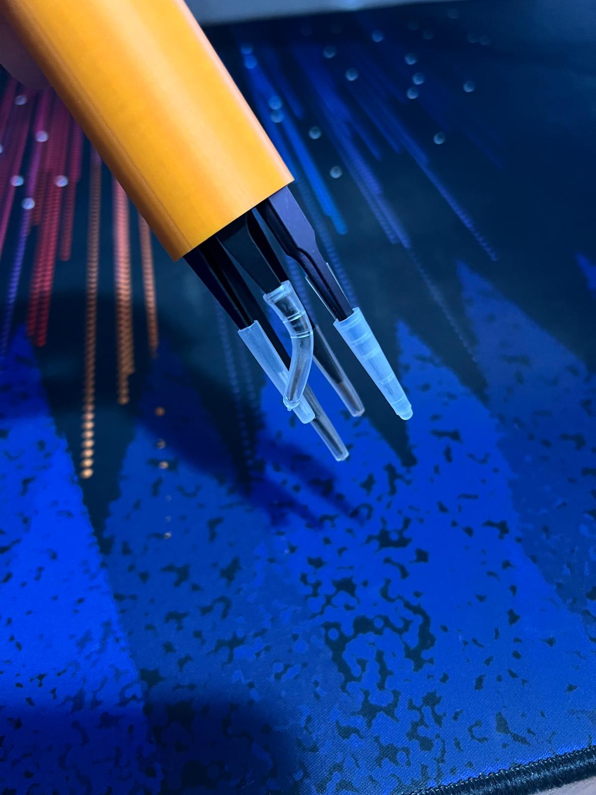 Portable ESD Tweezers by Gui | Download free STL model | Printables.com