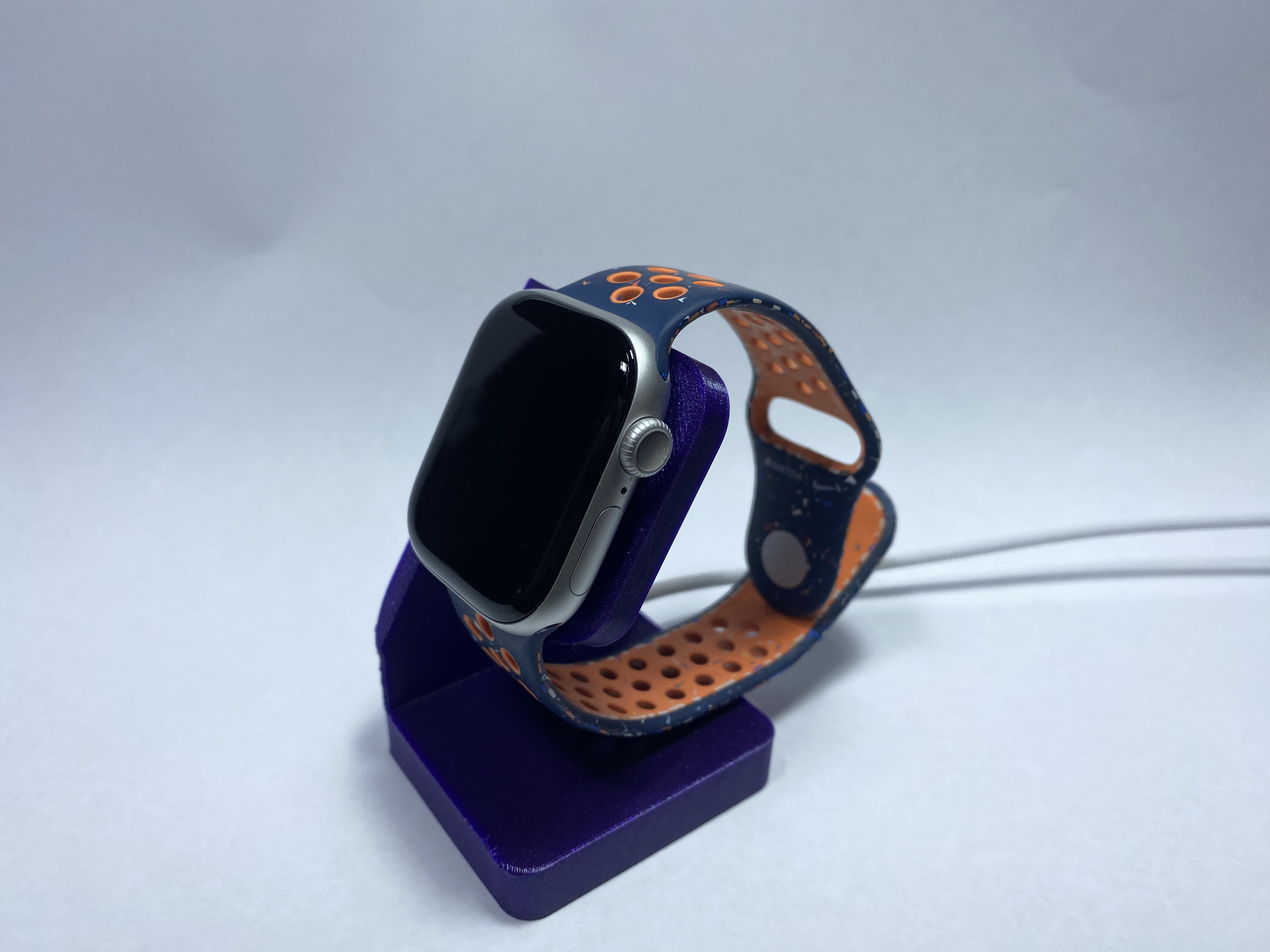 Sleek Apple Watch Charging Stand by Miles Wende | Download free STL ...