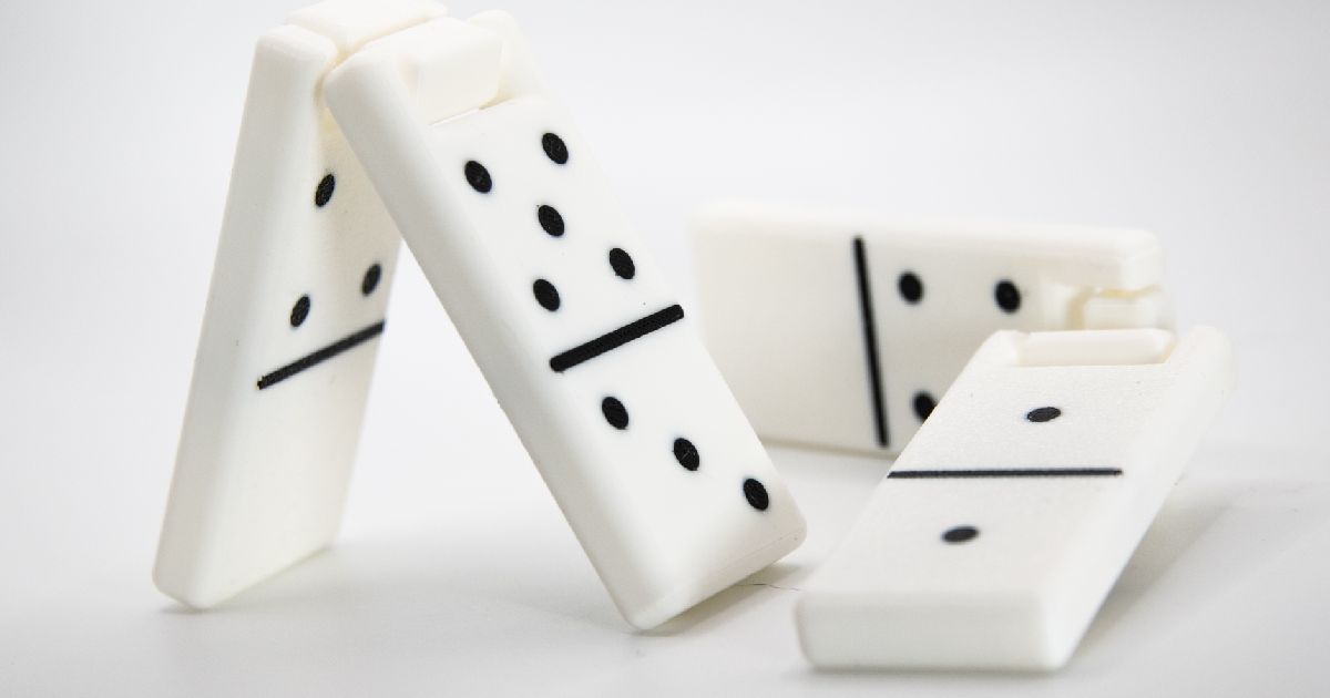 Domino Sliding Fidget - Print in Place by Adage3D | Download free STL ...