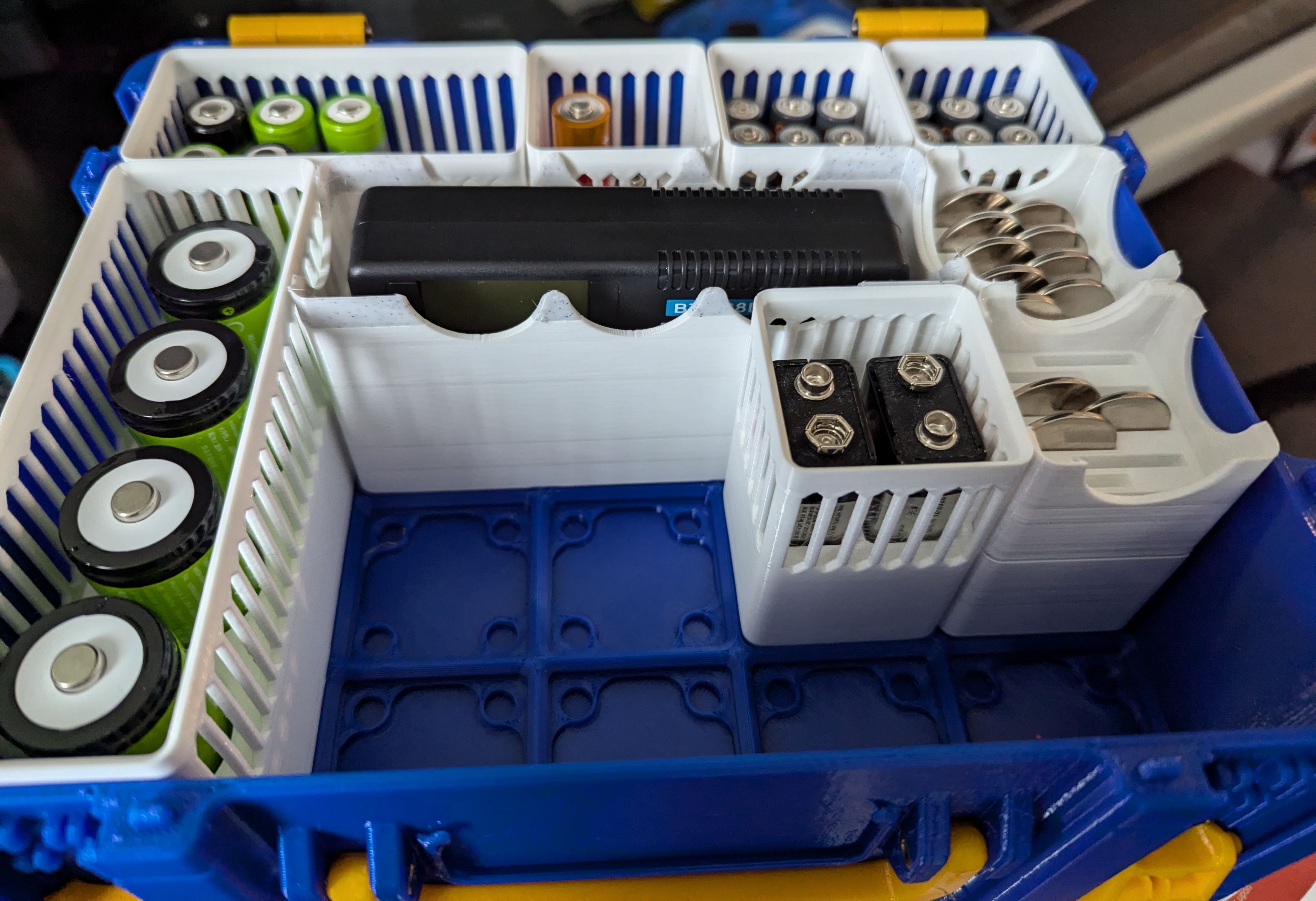 Gridfinity Battery Bins for Storage Box by Pred by Systrill | Download ...