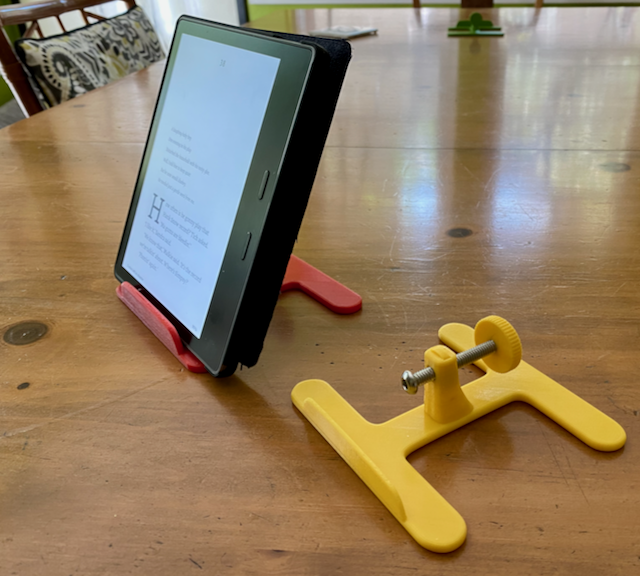 Adjustable Tablet Holder by PeteJ | Download free STL model ...