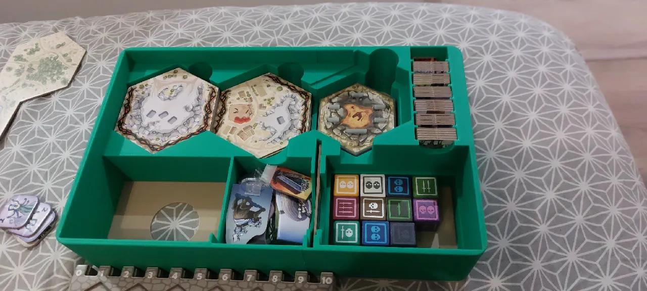 Karak 2 insert : Base box + imperium extension + figurines by Laban ...