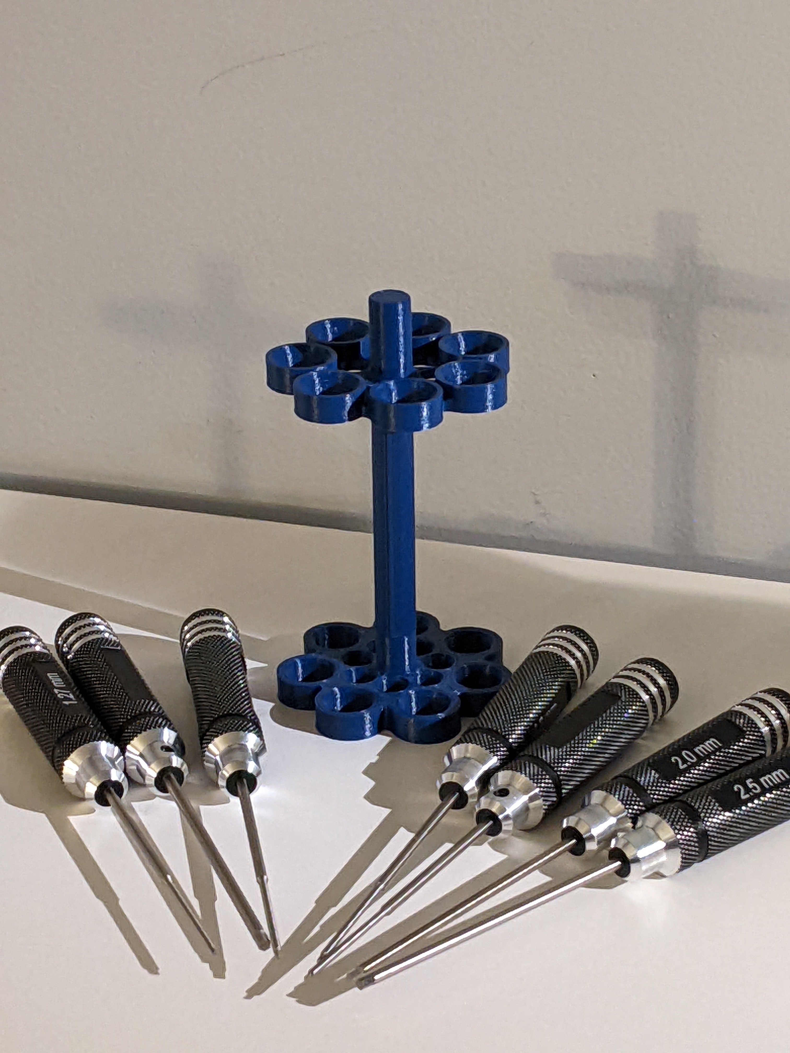 Hex Driver Stand by DaveOfThings | Download free STL model | Printables.com