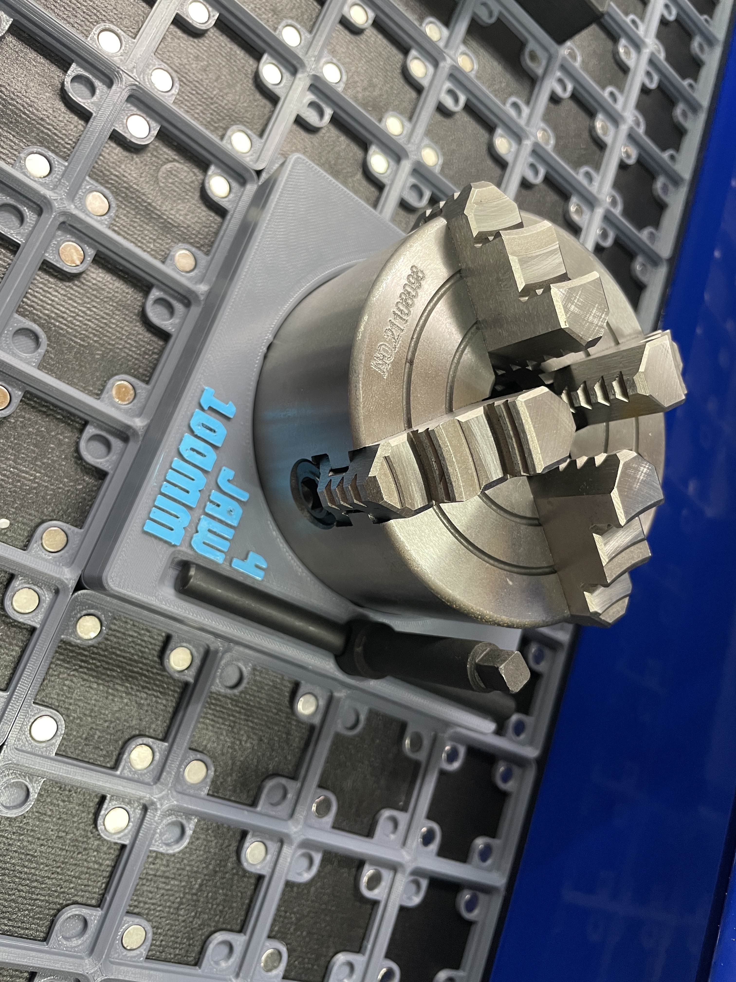 Gridfinity 4-Jaw 100mm Lathe Chuck Holder by dotPUNK Labs | Download ...