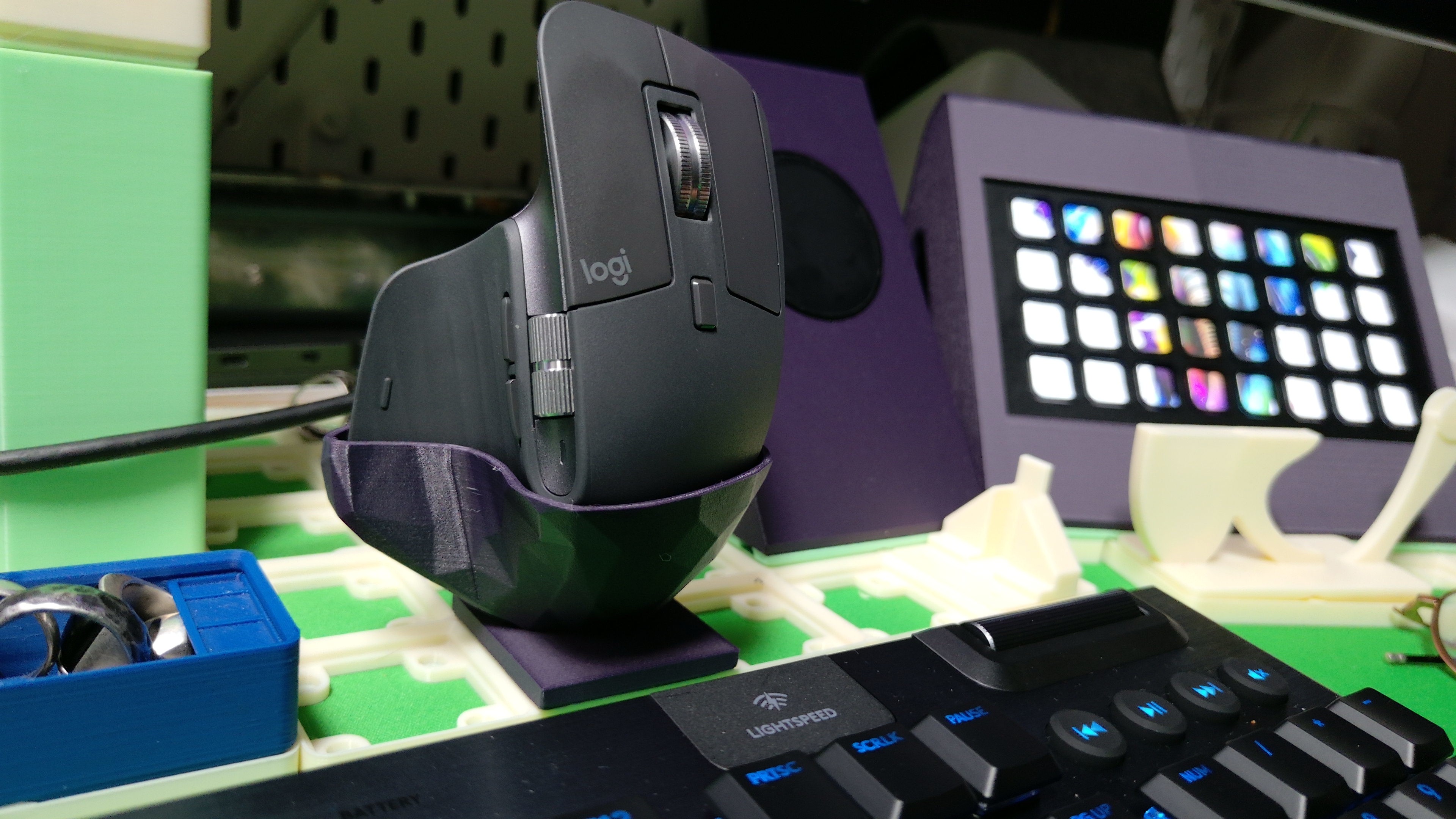 Logitech MX Master 3(s) stand - Gridfinity Remix por Dicycled | Descargar modelo STL gratuito ...