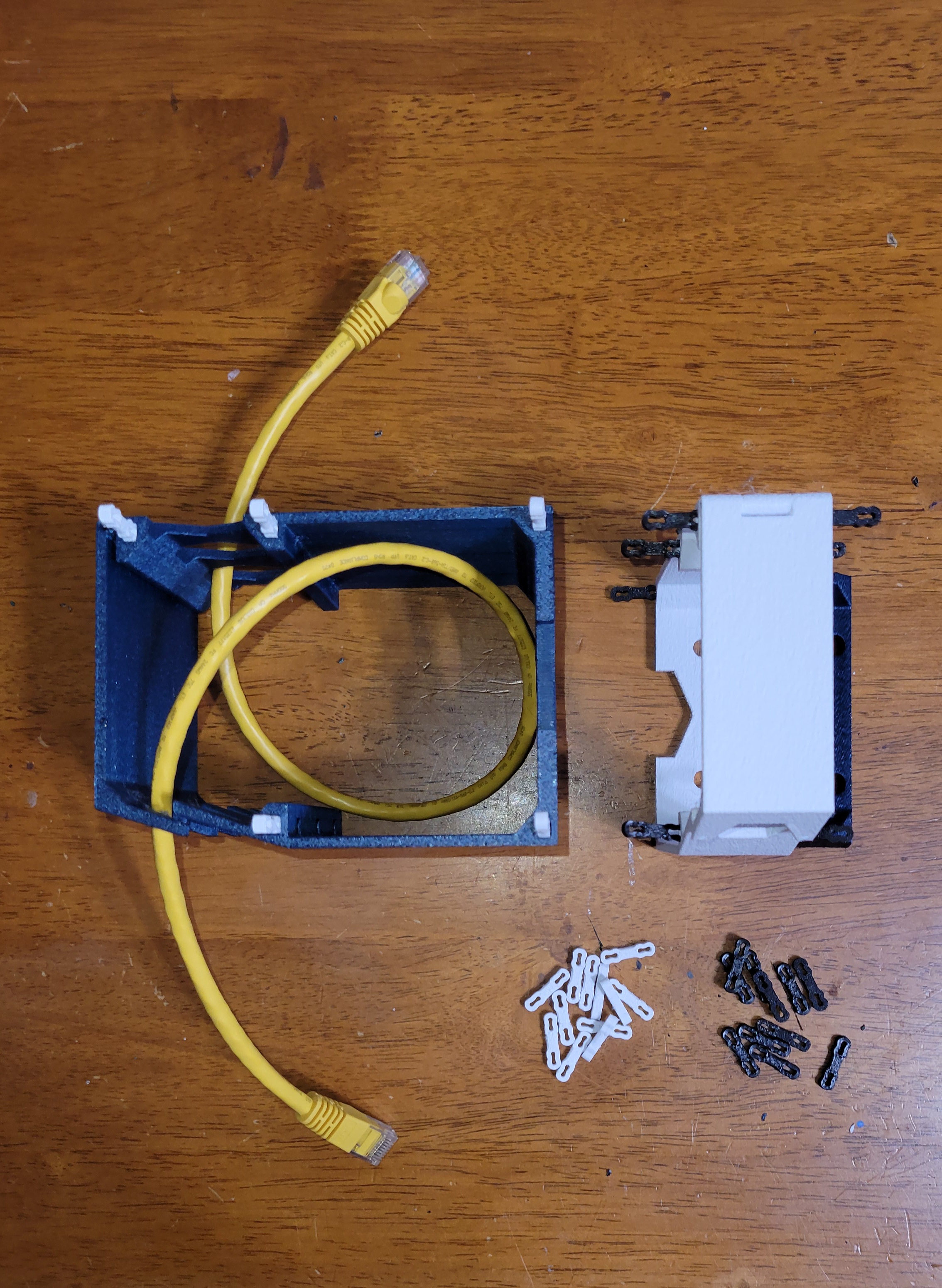 Dave's INFinite Modular Cable Management System for Servers, Desks and ...