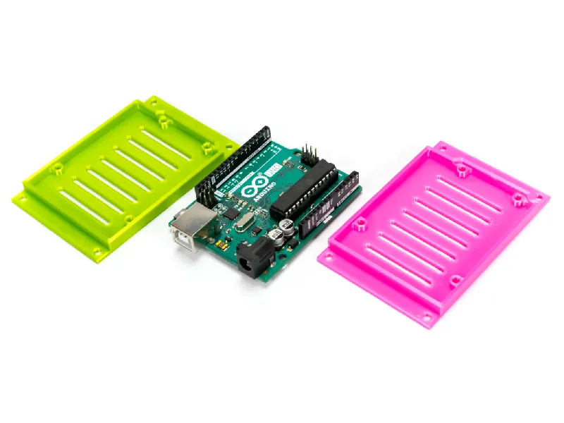 Enclosure for Arduino Uno form factor boards od autora Marcin Saj ...